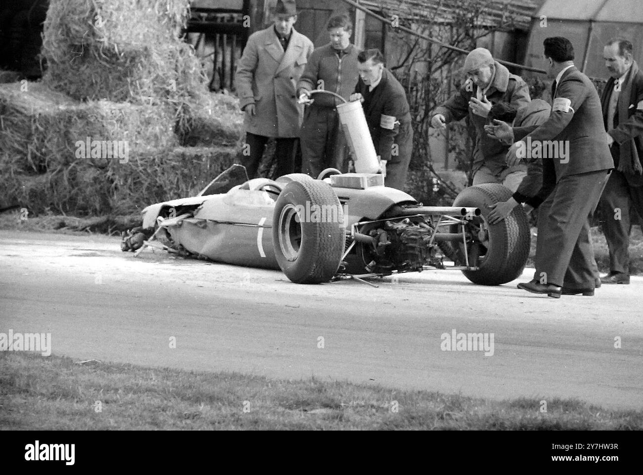 MOTOR CRASH JIM CLARK CRASHES LOTUS DURING DUEL WITH RACING SRIVER JACK ...