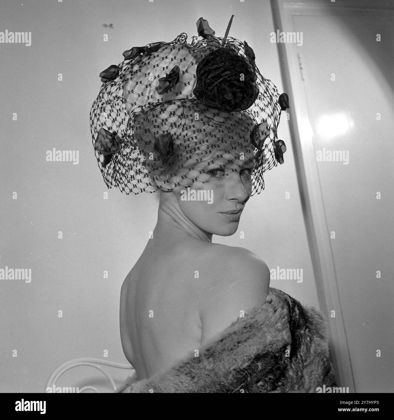 Easter bonnet black white hi-res stock photography and images - Alamy