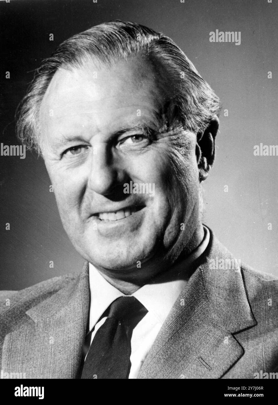 LORD GRAHAM - PORTRAIT OF RHODESIAN MP POLITICIAN - MEMBER OF THE ...