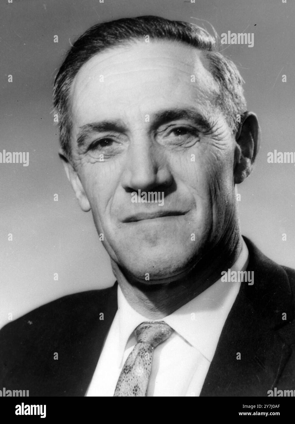 HEERDEN P VAN - PORTRAIT OF RHODESIAN MP POLITICIAN - MEMBER OF THE ...
