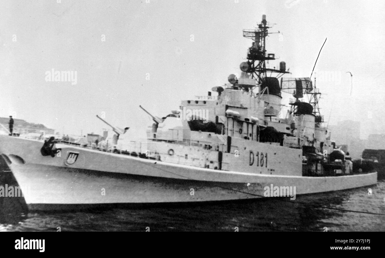 NAVY HAMBURG WEST GERMAN POST WAR DESTROYER IN HAMBURG ; 23 MARCH 1964 ...