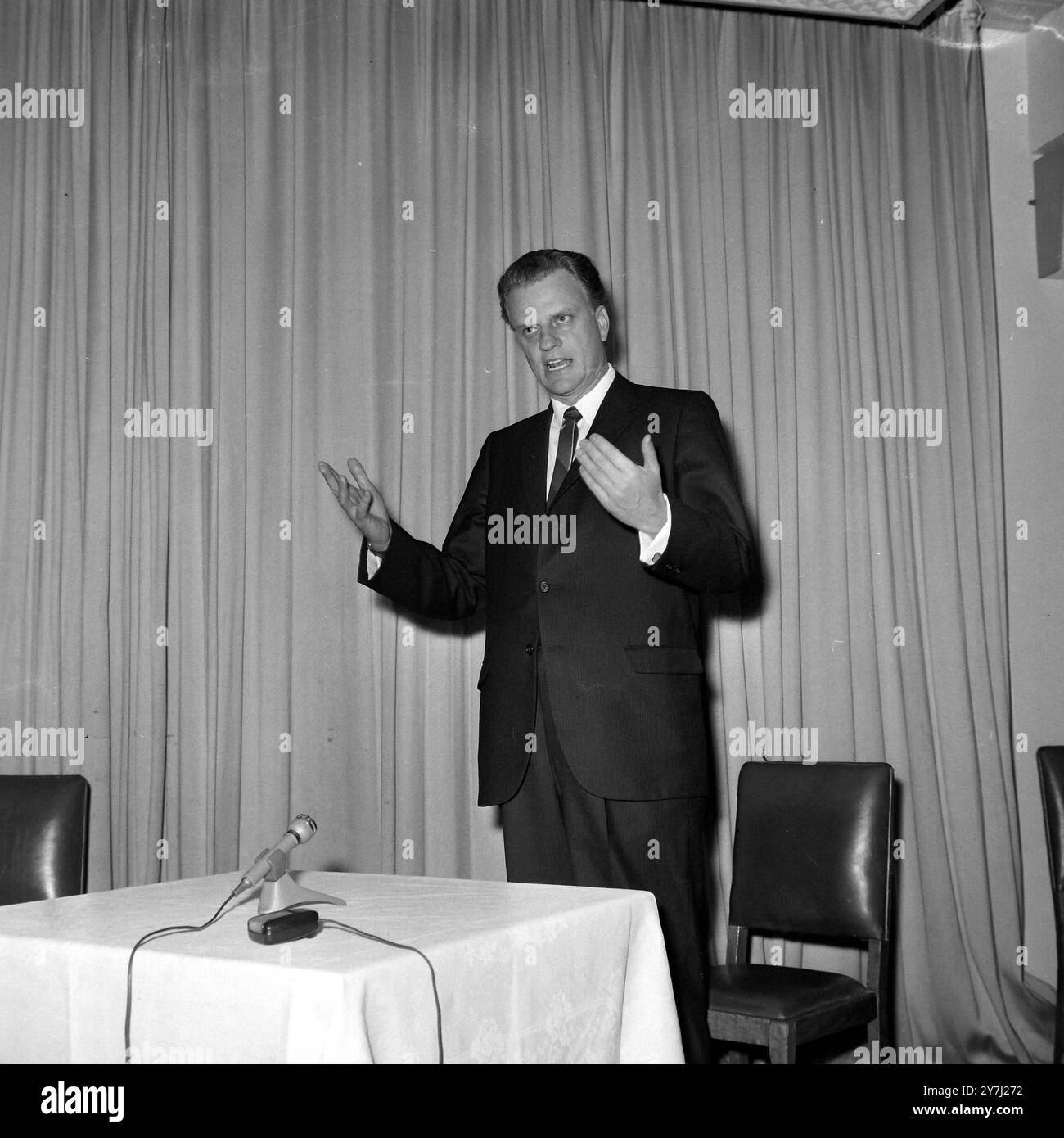 AMERICAN EVANGELIST BILLY GRAHAM AT PRESS CONFERENCE IN LONDON / ; 20 ...