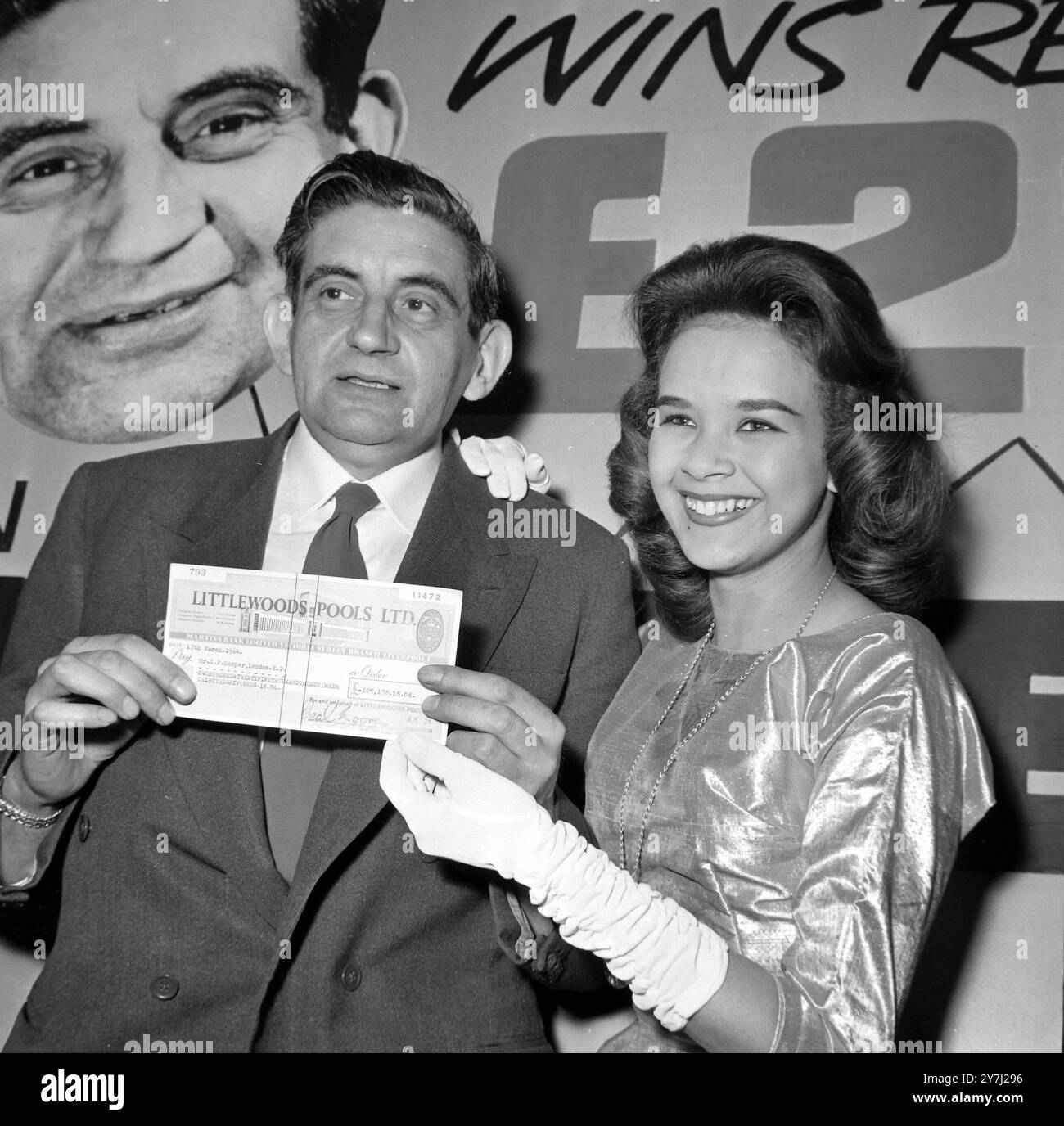 FOOTBALL POOLS WINNERS CHARLES COOPER & MISS WORLD CAROL JOAN CRAWFORD ...