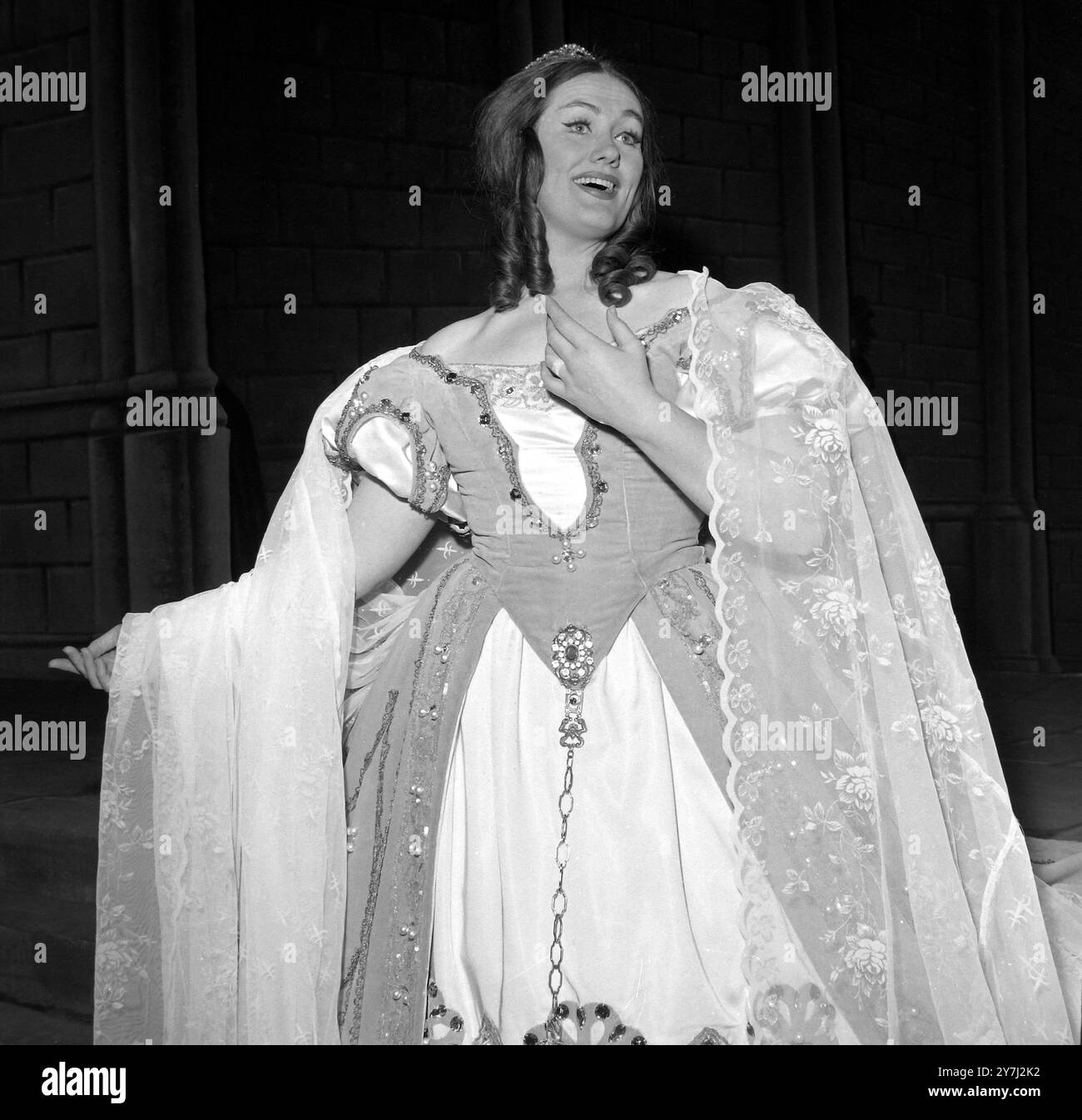 17 MARCH 1964 JOAN SUTHERLAND, AUSTRALIAN SOPRANO, AS ELVIRA IN 'I ...