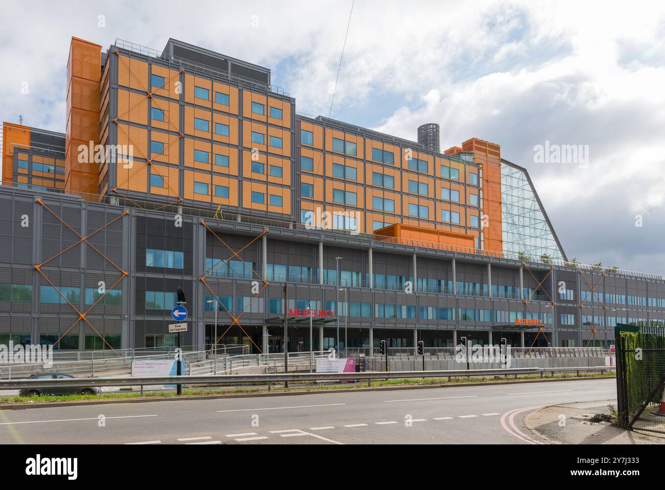 The New Midland Metropolitan University Hospital in Smethwick, Sandwell ...