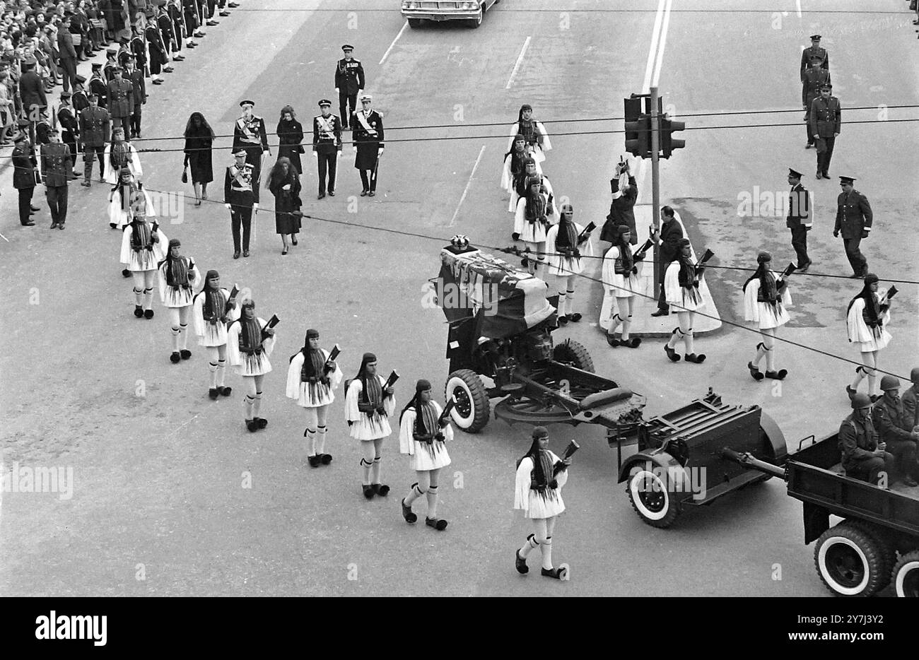 Royalty king paul greece hi-res stock photography and images - Alamy