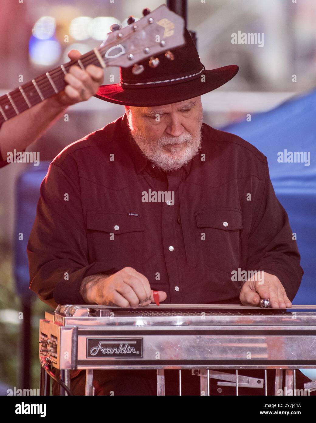 Paul Franklin on stage for NBC Today Show Concert Series with Chris ...