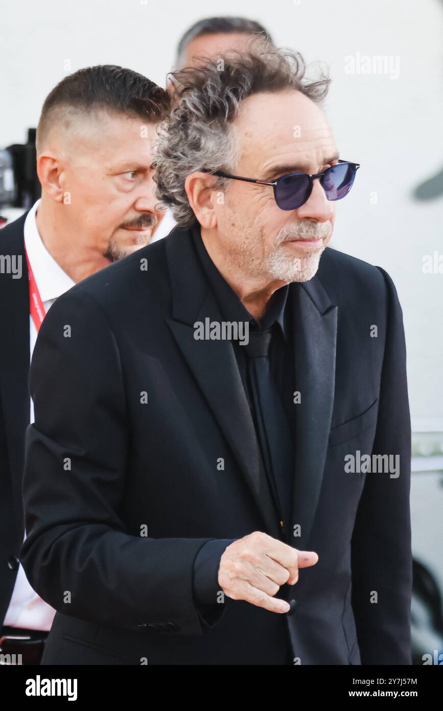 Tim Burton attends the red carpet for the premiere of Beetlejuice ...