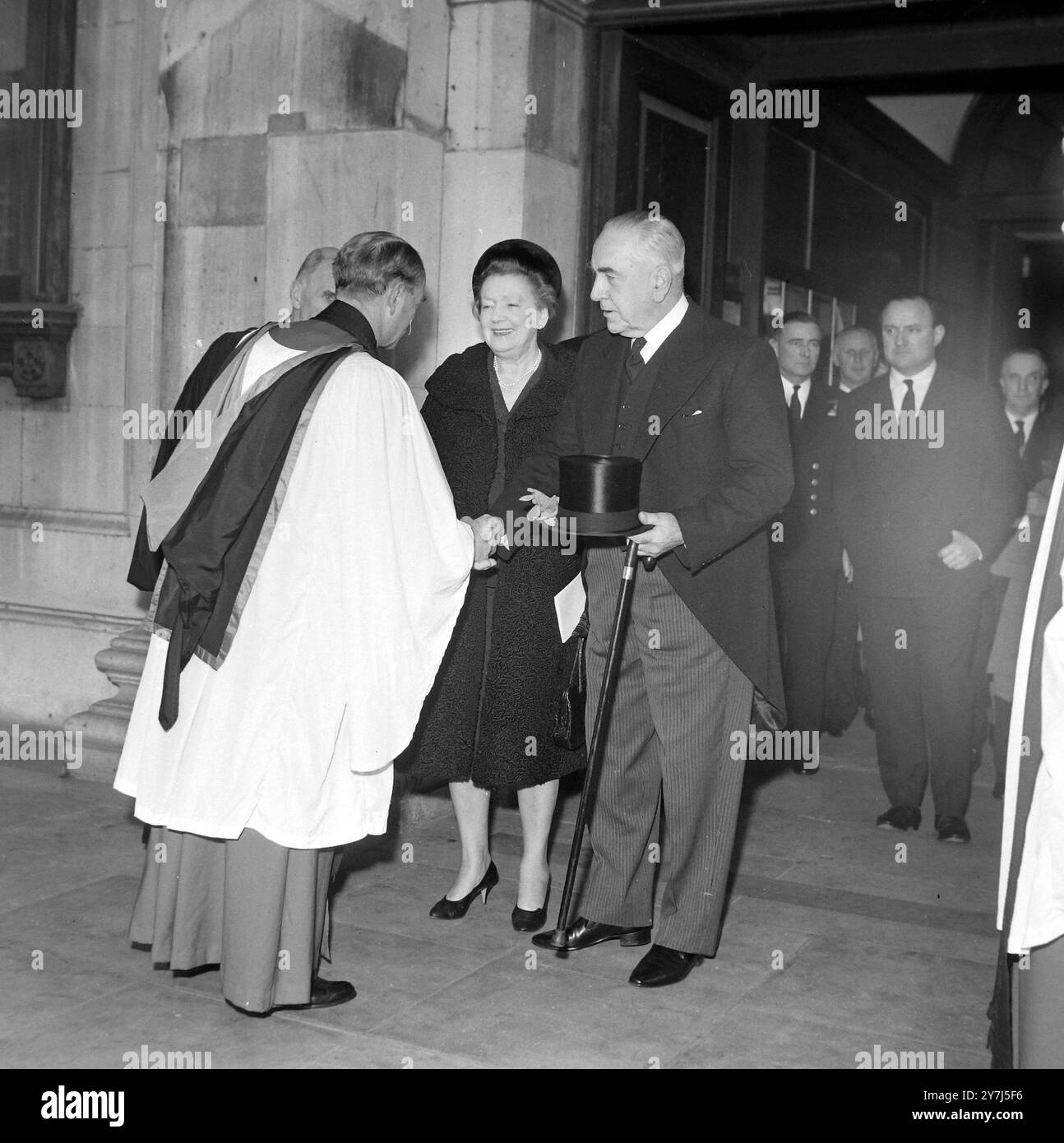 SIR ERIC HARRISON ATTENDS WITH WIFE MEMORIAL SERVICE FOR HMAS DESTROYER ...