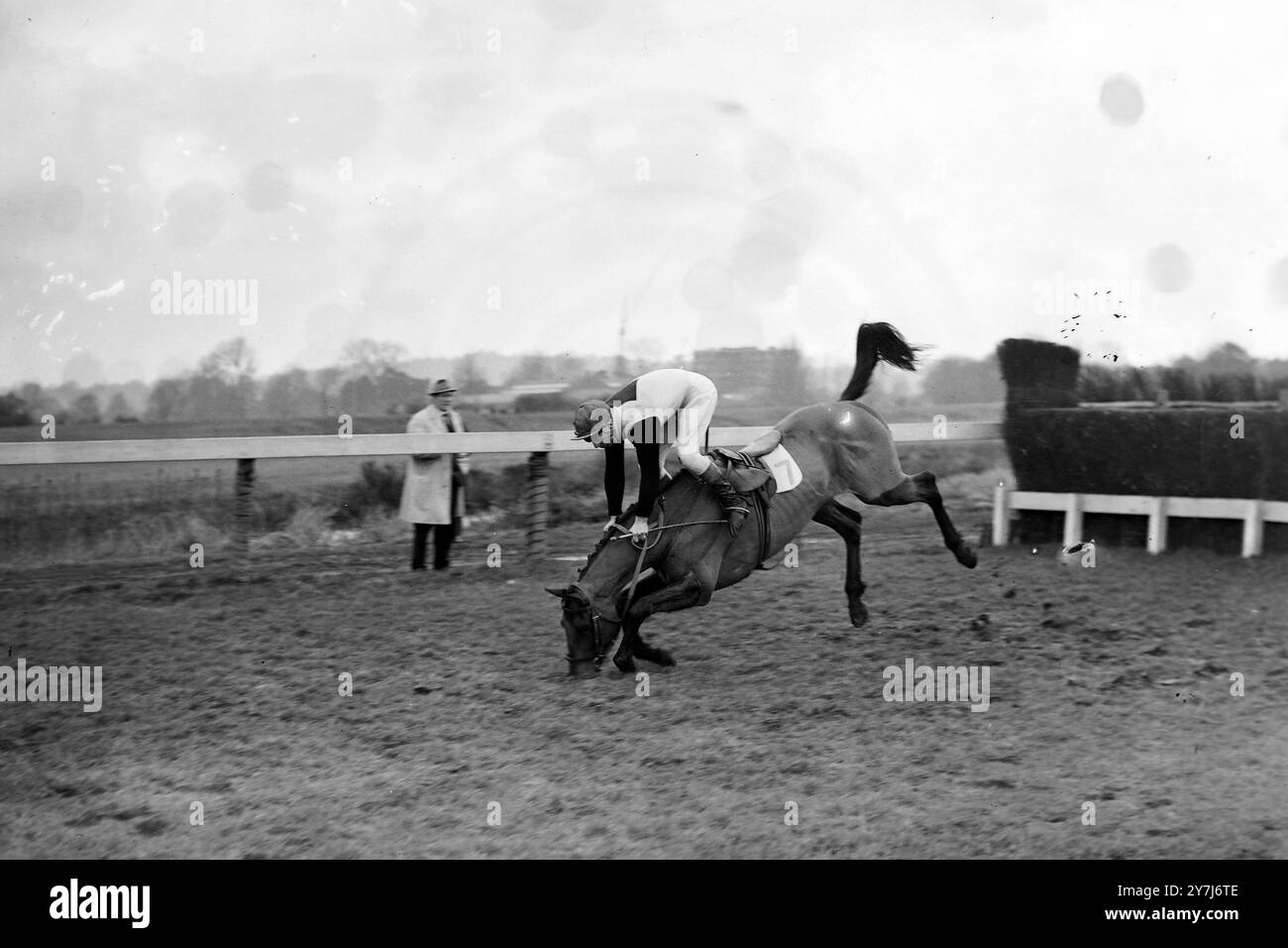 ROBERTS M JOCKEY RIDING COPPER CAR / ; 26 FEBRUARY 1964 Stock Photo - Alamy