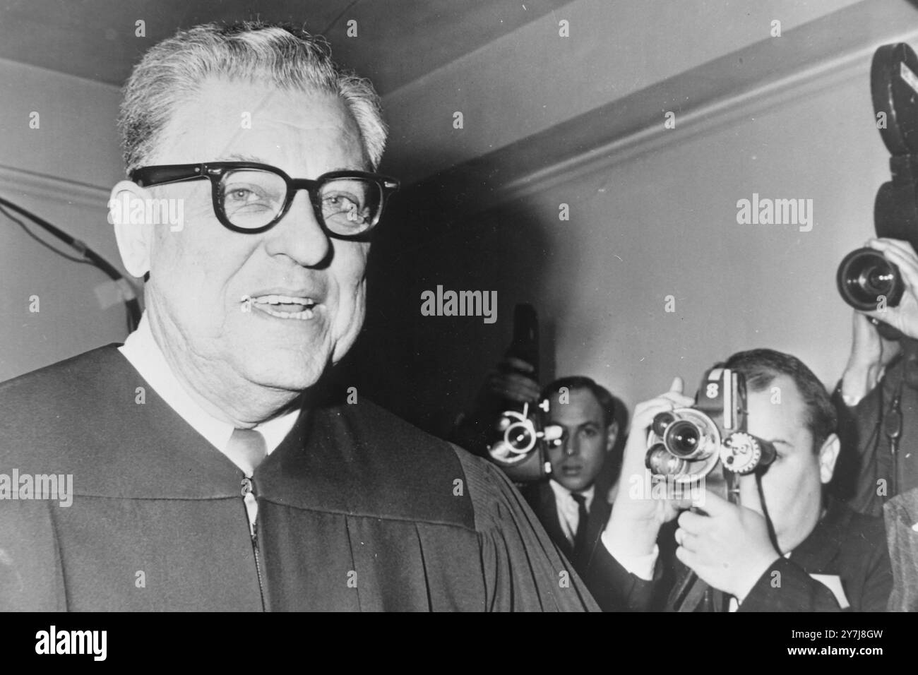 JUDGE JOE BROWN IN JACK RUBY'S CASE TRIAL IN DALLAS, TEXAS / ; 20 ...