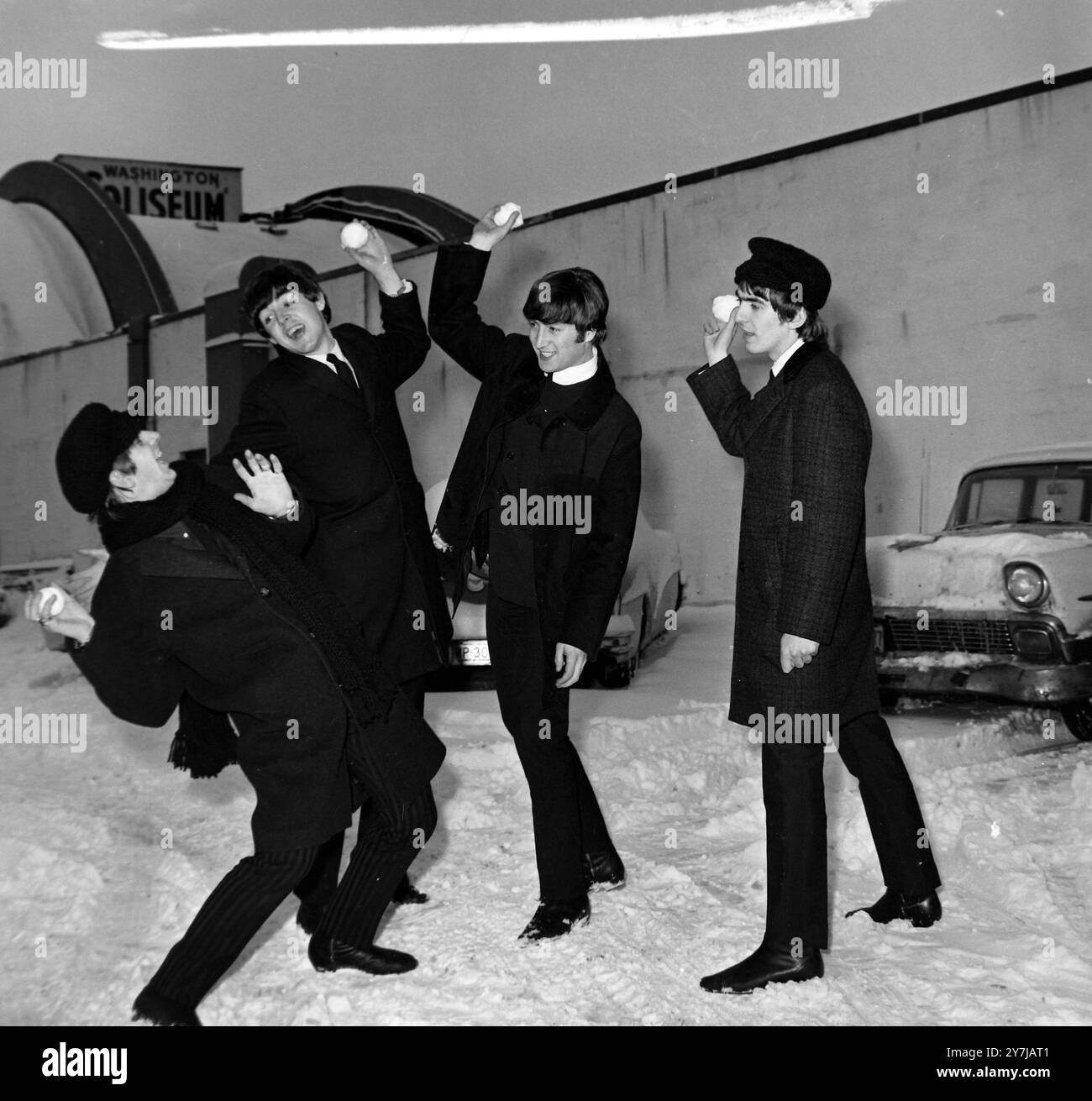 THE BEATLES IN WASHINGTON - BEATLEMANIA / ; 13 FEBRUARY 1964 Stock ...