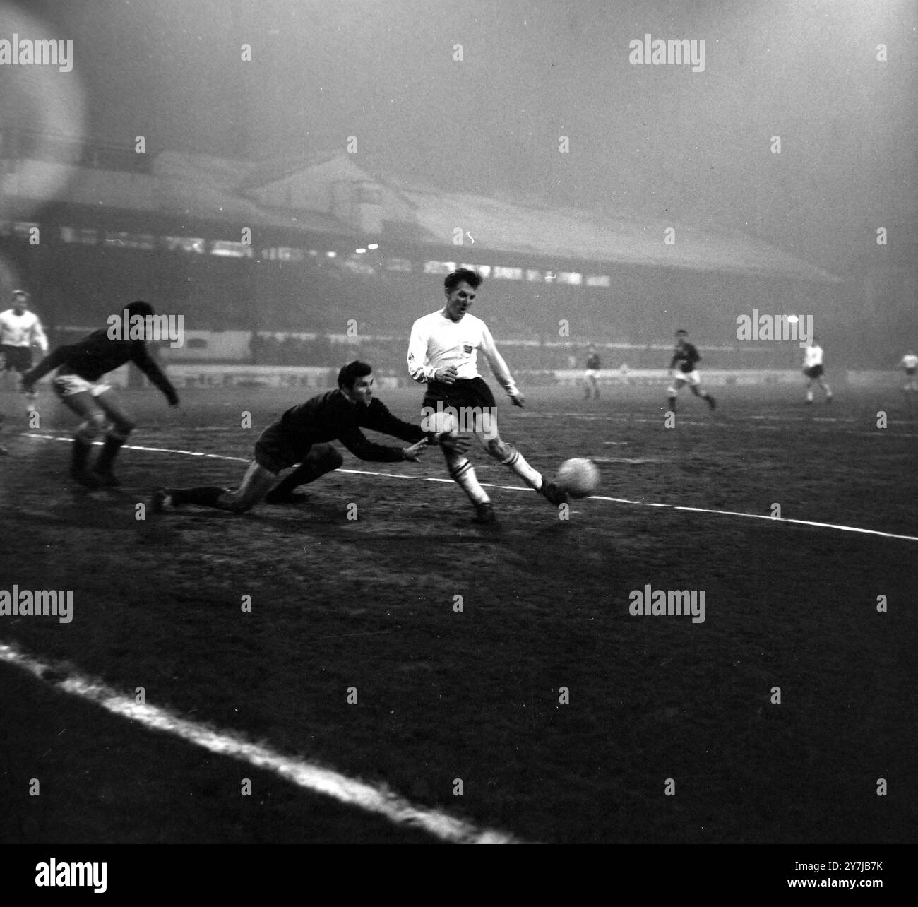 GREEK GOALKEEPER PASCHALIS IN ACTION IN LONDON ; 12 FEBRUARY 1964 Stock ...