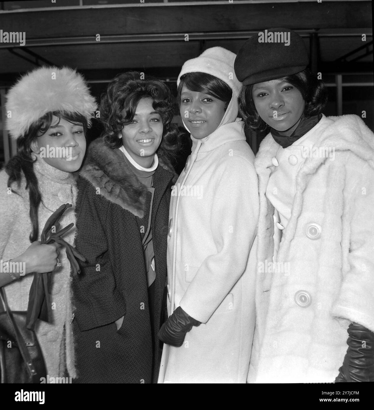 AMERICAN POP GROUP THE CRYSTALS IN LONDON ; 7 FEBRUARY 1964 Stock Photo ...