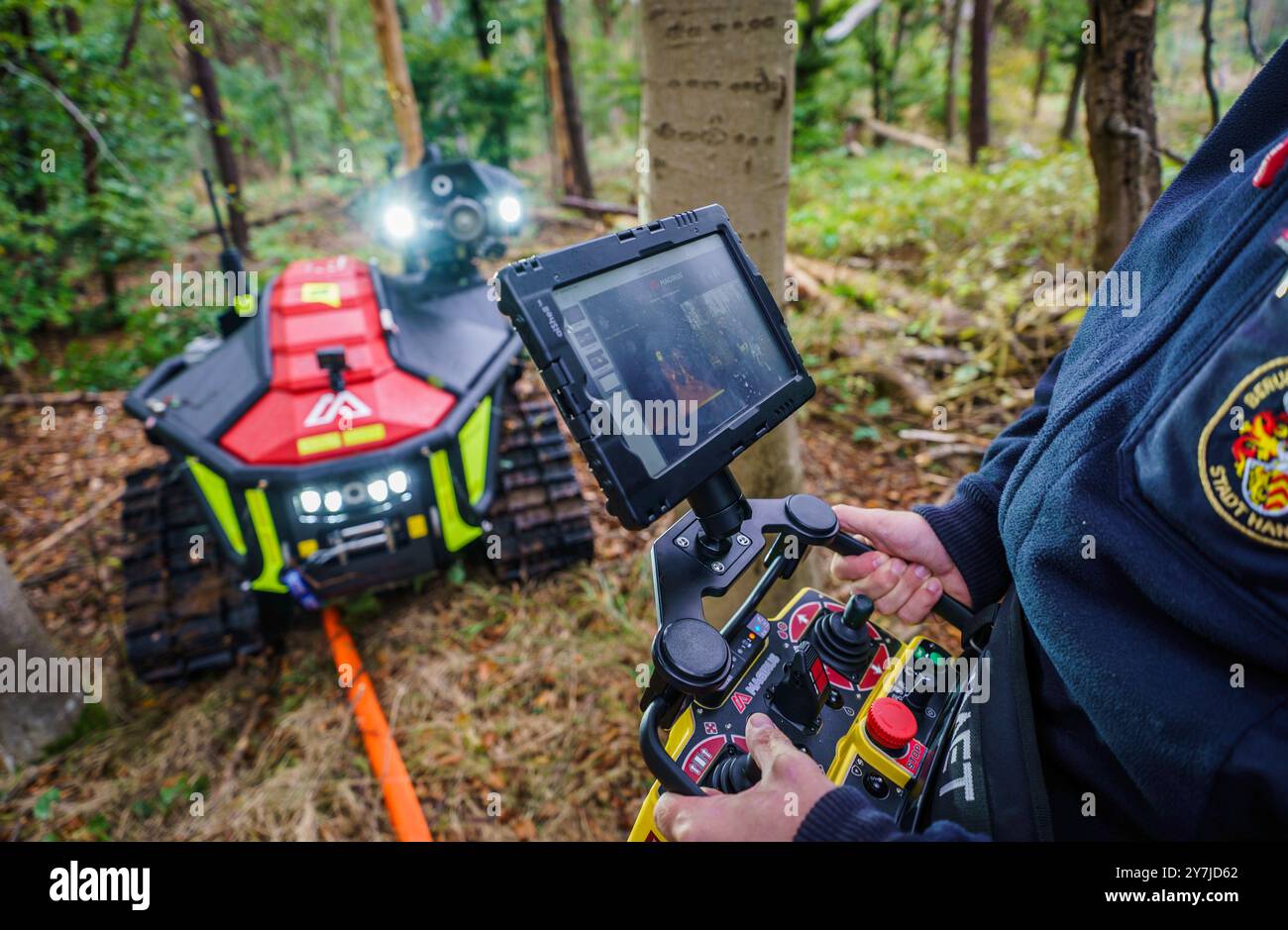 Hanau, Germany. 30th Sep, 2024. The extinguishing robot, also known as ...