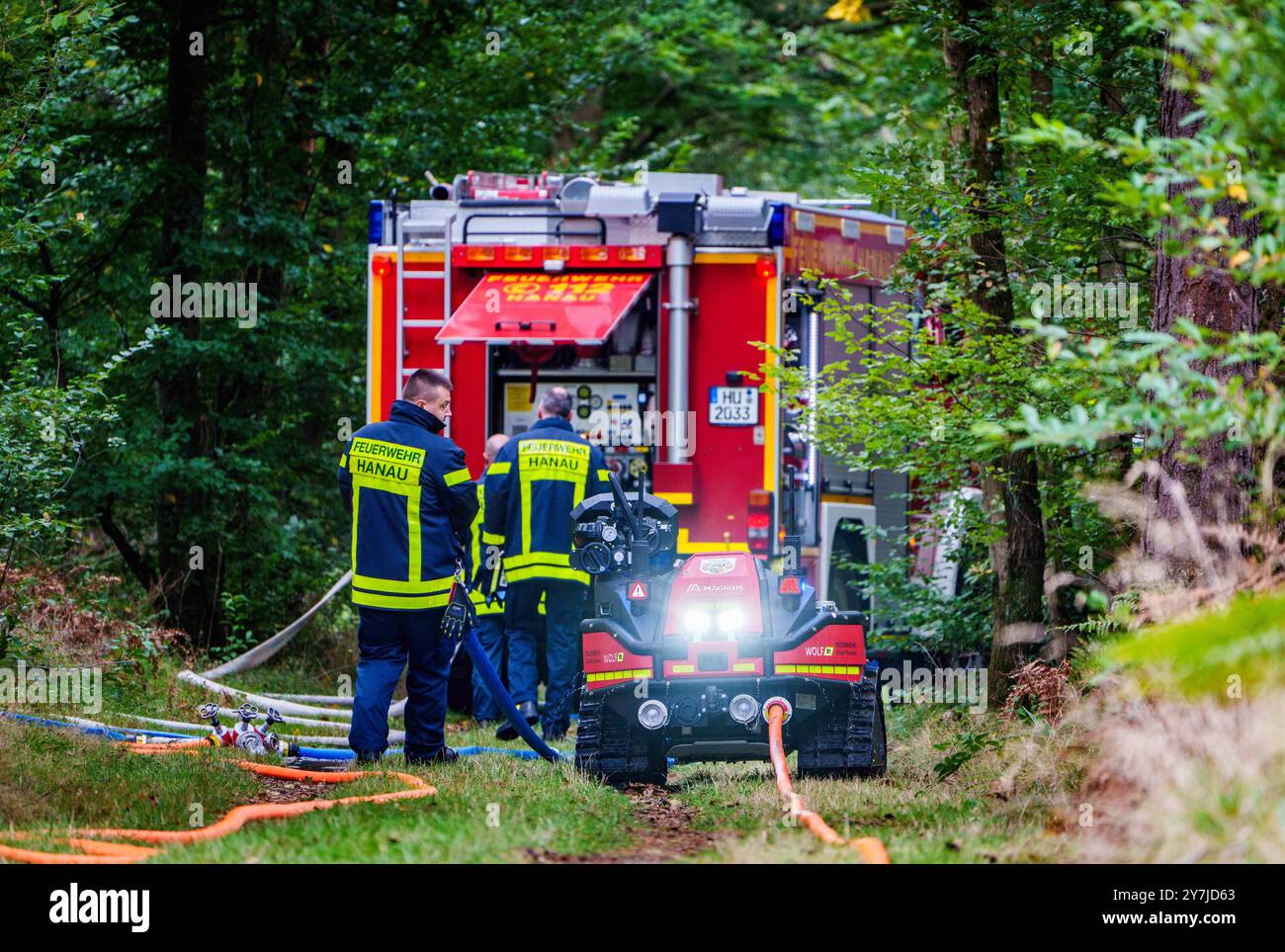 Hanau, Germany. 30th Sep, 2024. The extinguishing robot, also known as ...