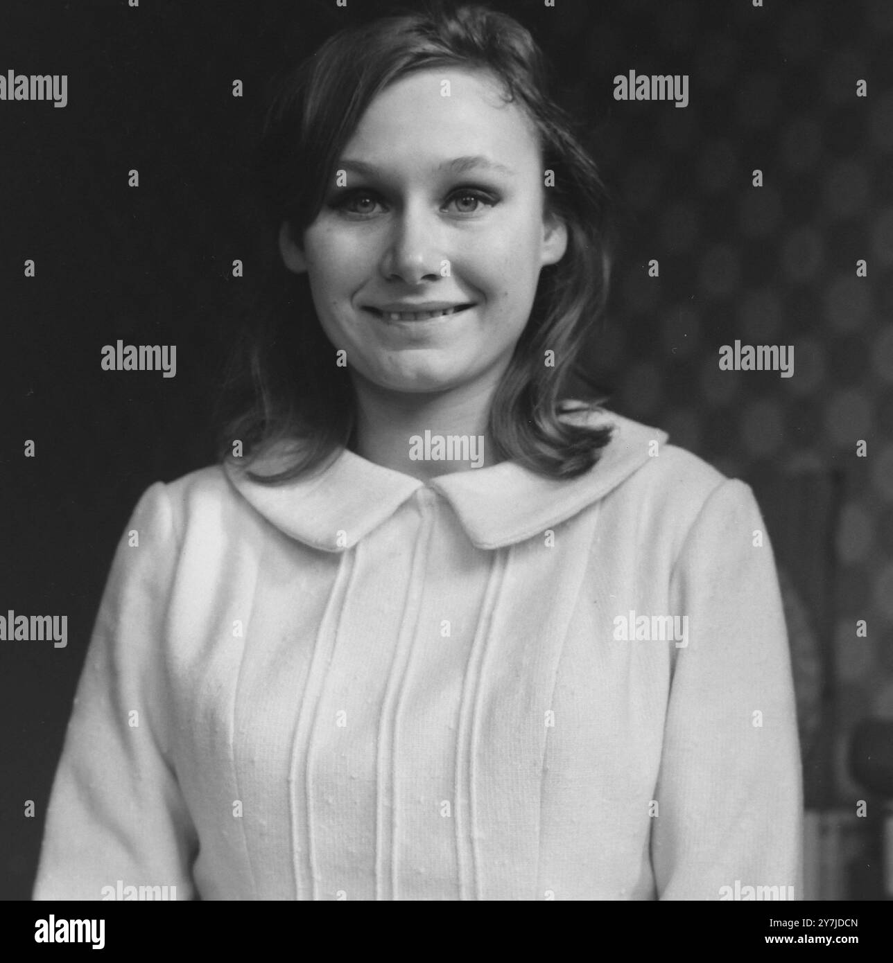 2 FEBRUARY 1964 ACTRESS ANGELA PLEASENCE WHO IS THE DAUGHTER OF DONALD ...