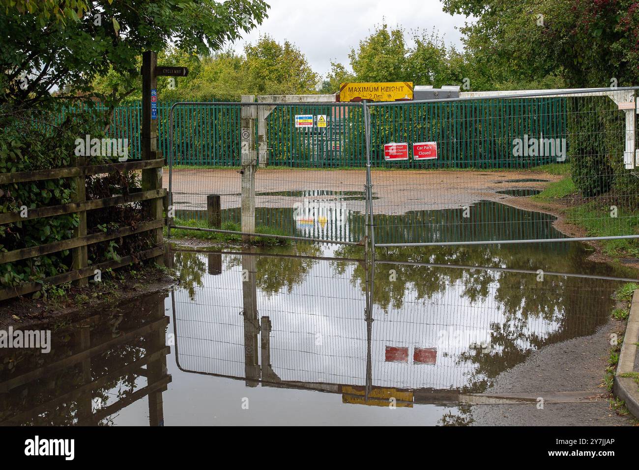 Dorney Reach, UK. 30th September, 2024. The Jubilee River Flood ...