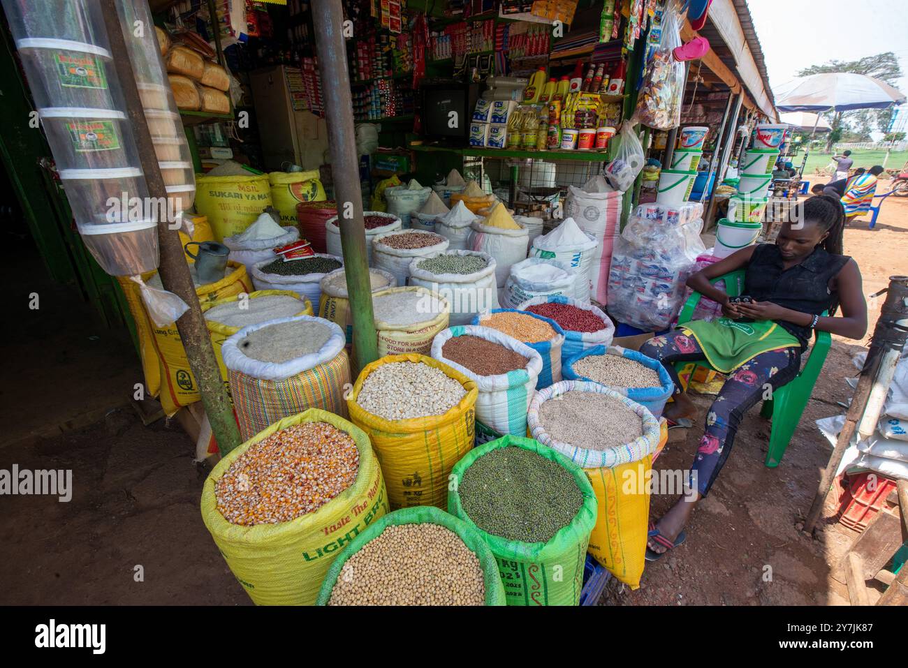 Entebbe uganda market hi-res stock photography and images - Alamy