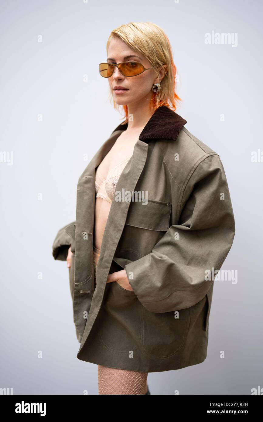 Hayley Williams attends the Stella McCartney Spring/Summer 2025 ...