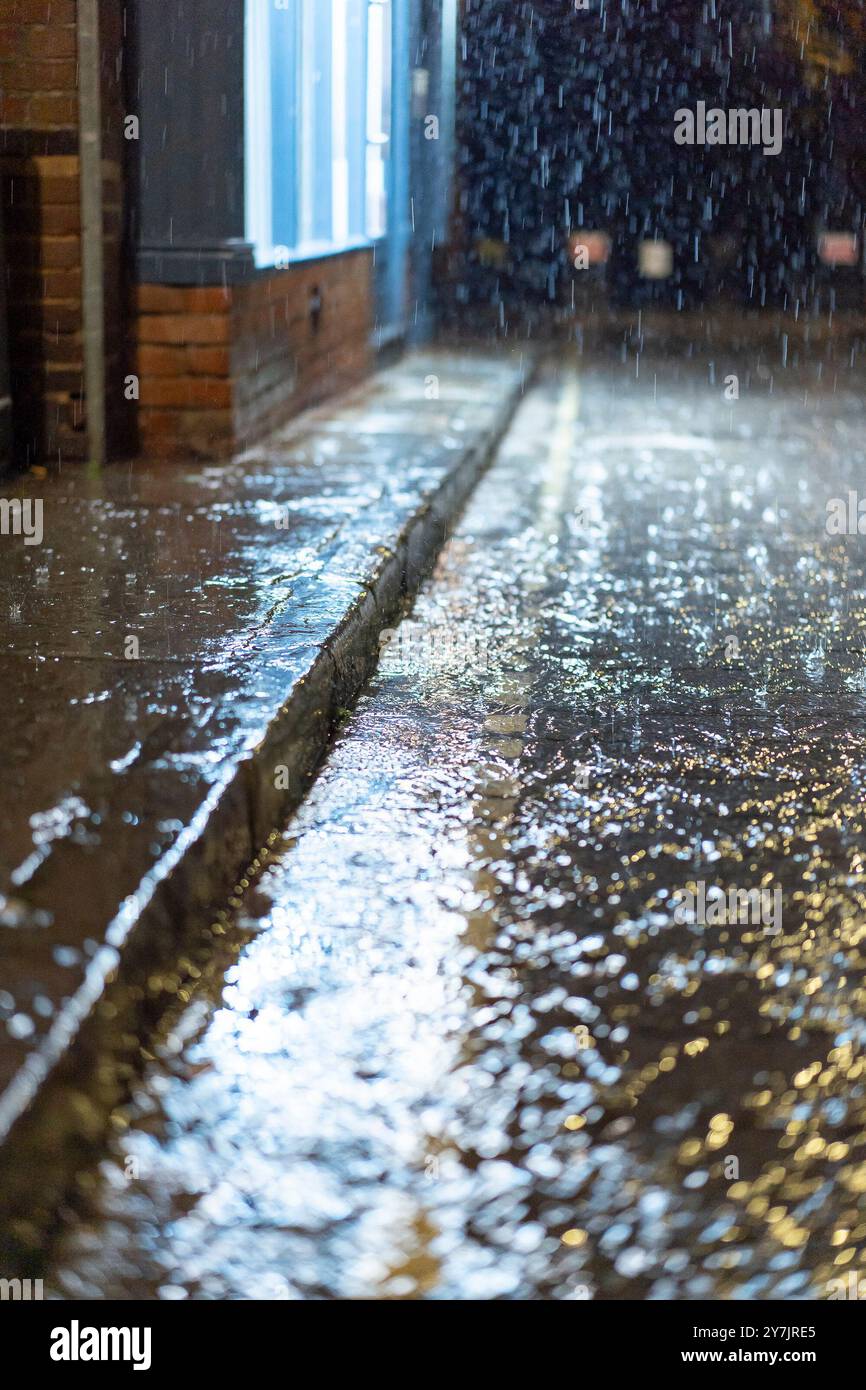 Bewdley, UK, 26th September, 2024. UK weather: night time heavy rain ...