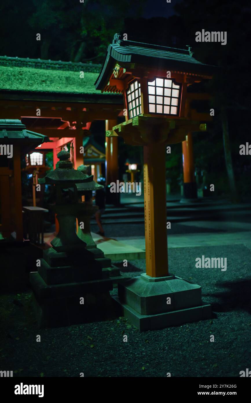 Exploring Fushimi Inari Taisha temple at night, Kyoto, Japan Stock ...