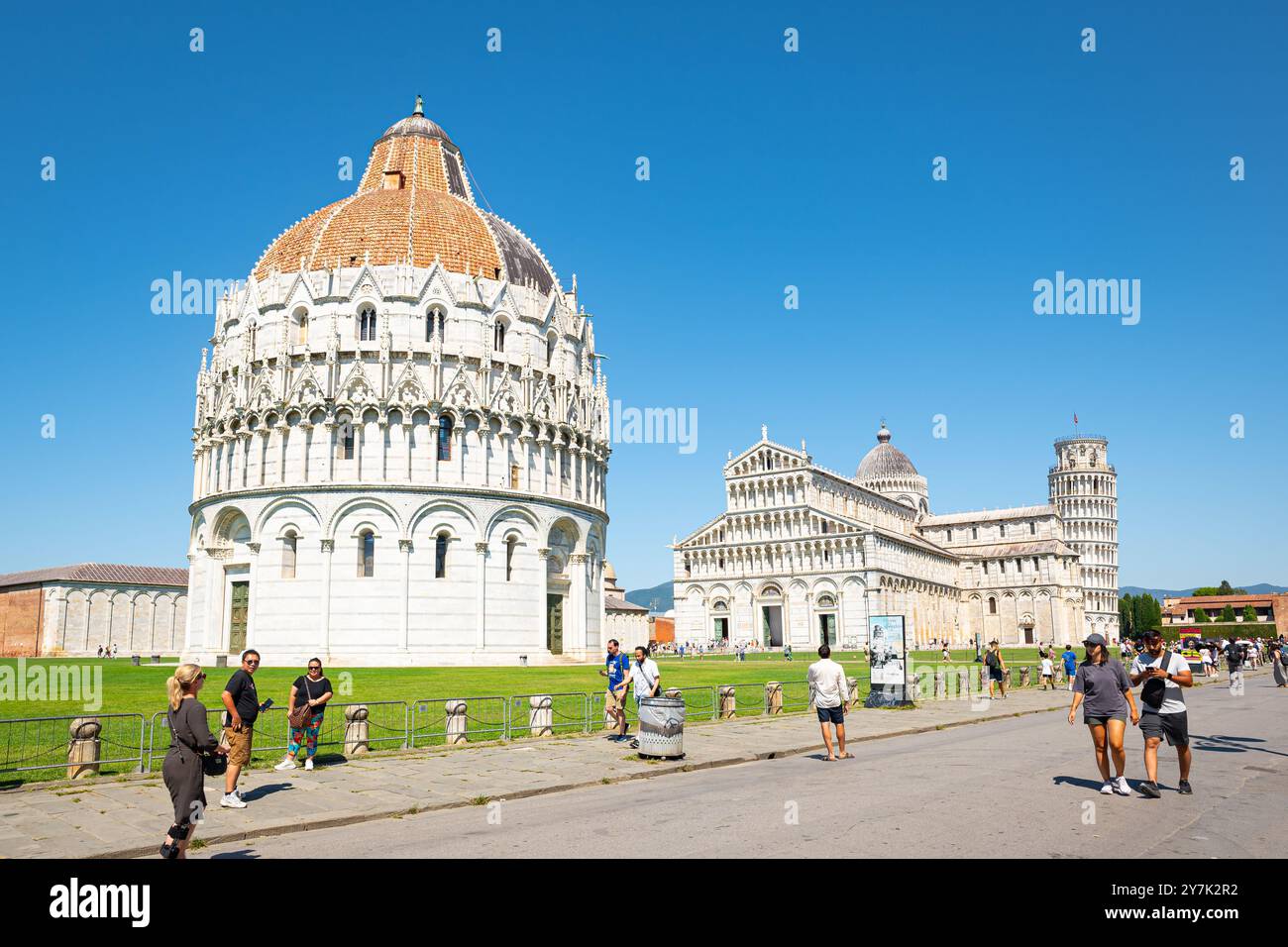 Famous baptistry, cathedral and leaning tower in the historic city of ...