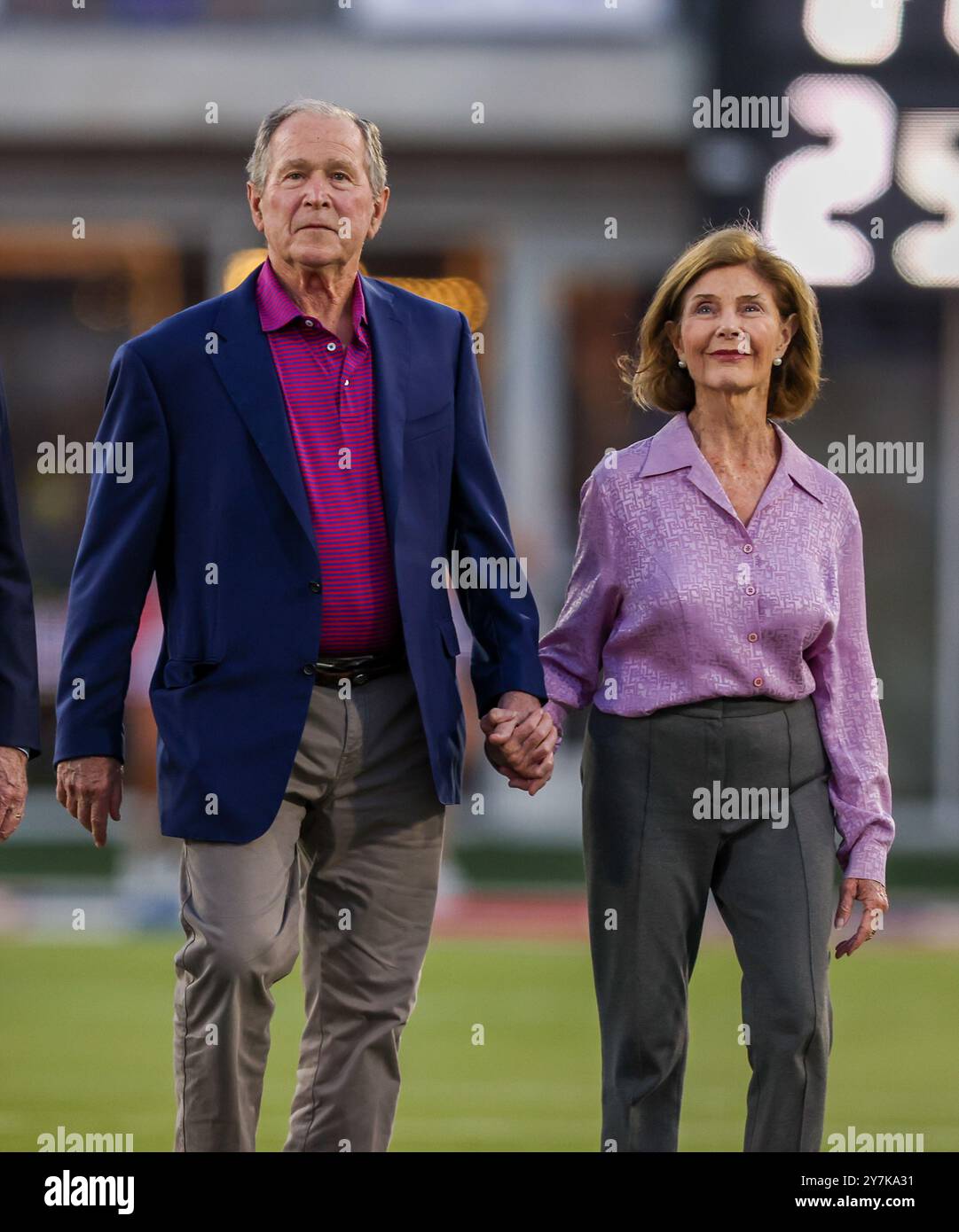 Laura w bush 2024 hi-res stock photography and images - Alamy