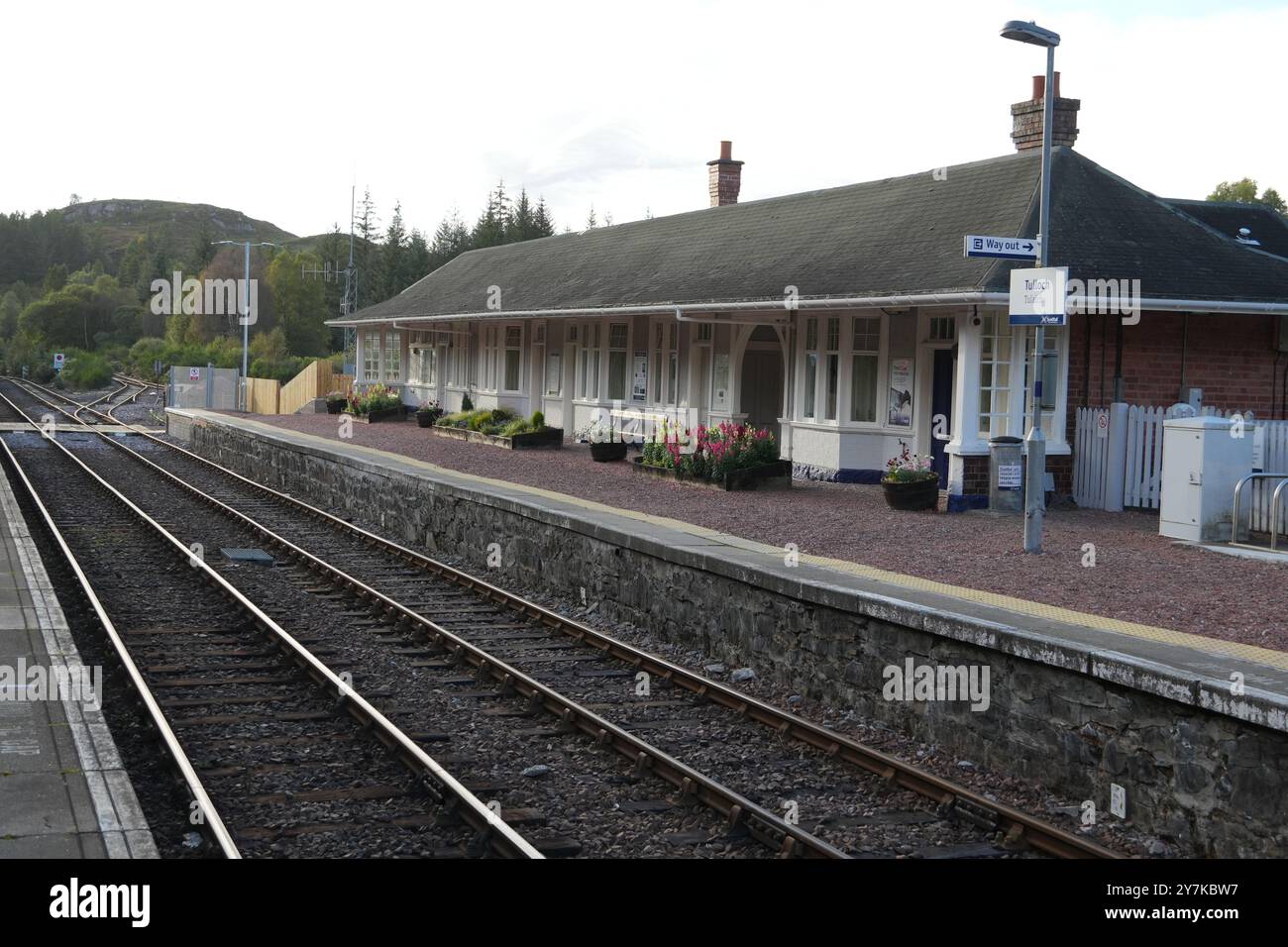 Tulloch railway station on the West Highland line, Scottish Highlands ...