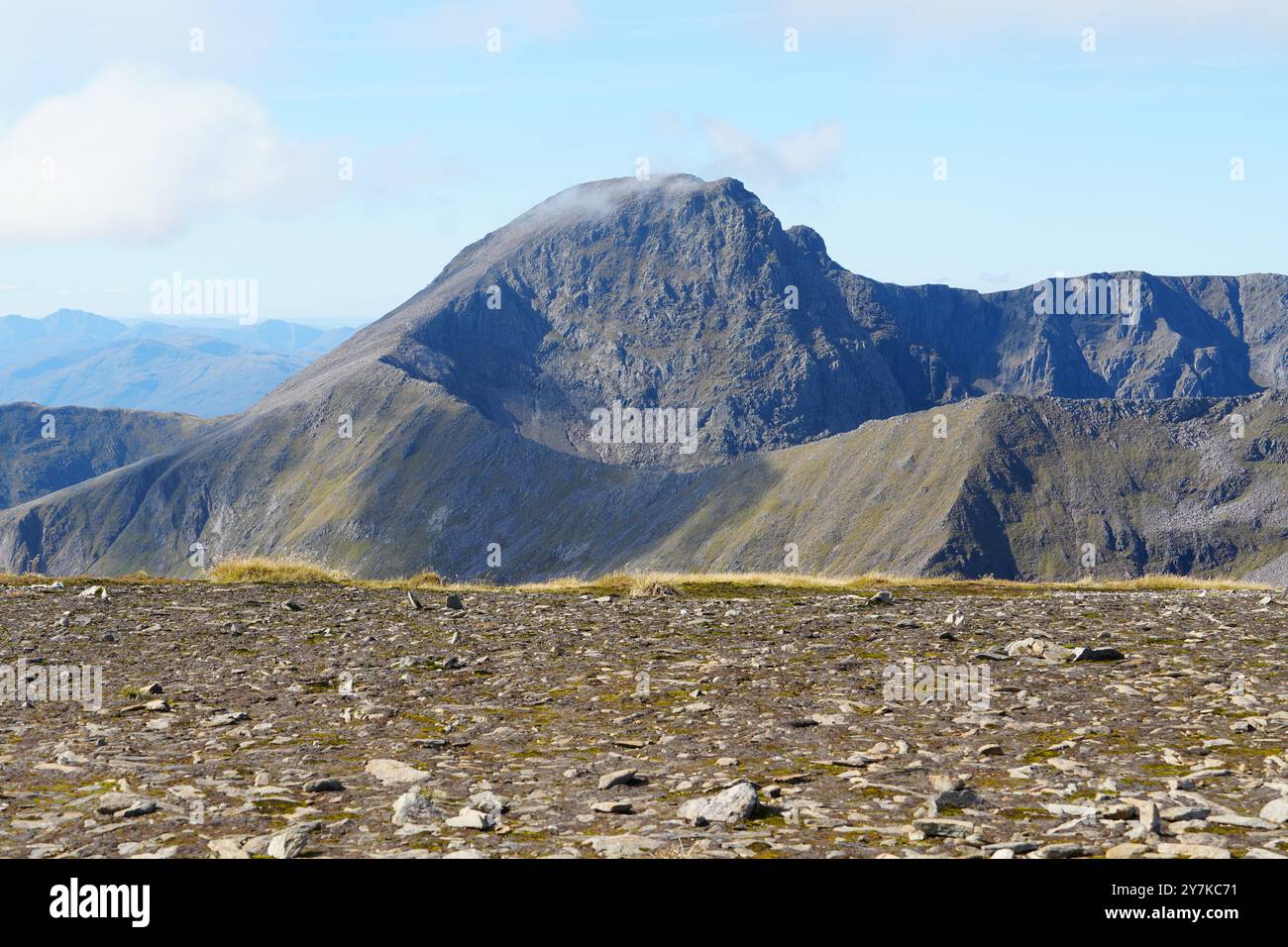 Carn morg dearg arete hi-res stock photography and images - Alamy