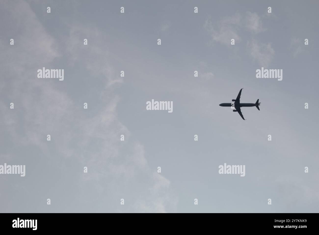 Jet Flying Overhead Stock Photo - Alamy