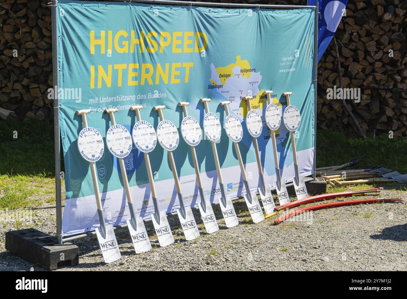 Advertising banner for high-speed Internet with shovels lined up and ...