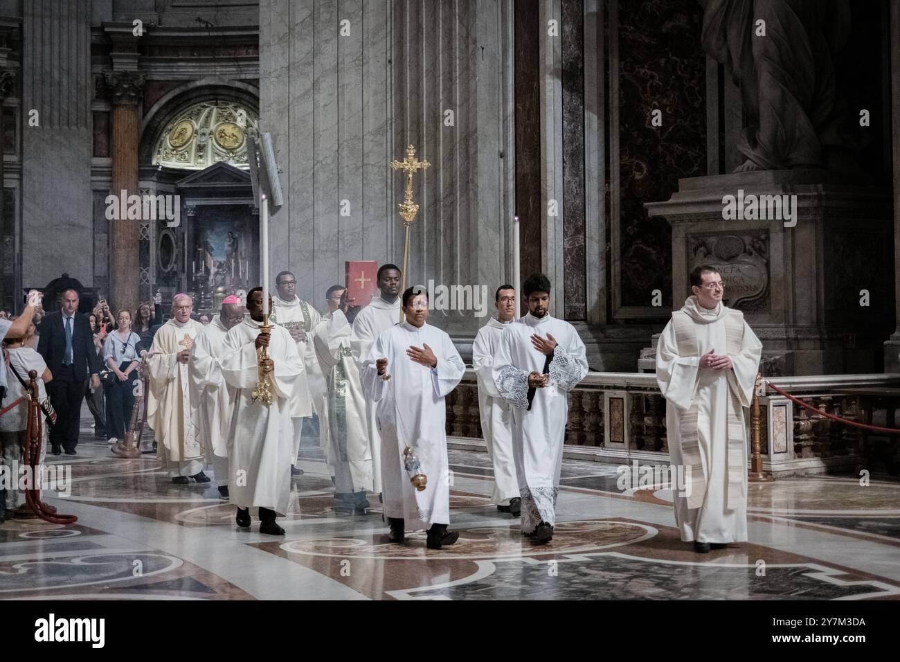Holy Mass of the Synod in St. Peter s Basilica. Procession for the ...