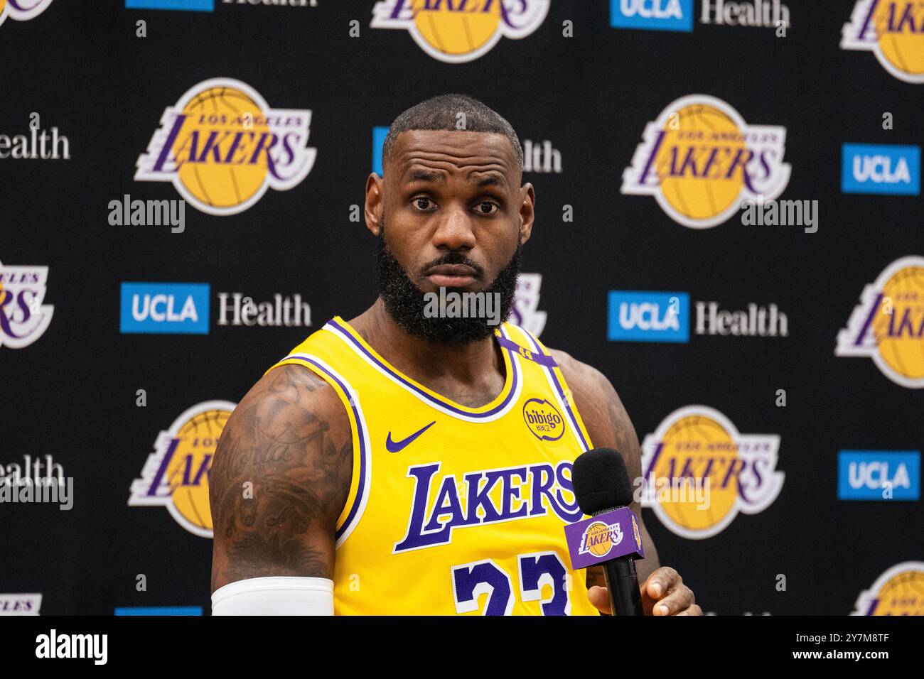 Lebron james hi-res stock photography and images - Alamy