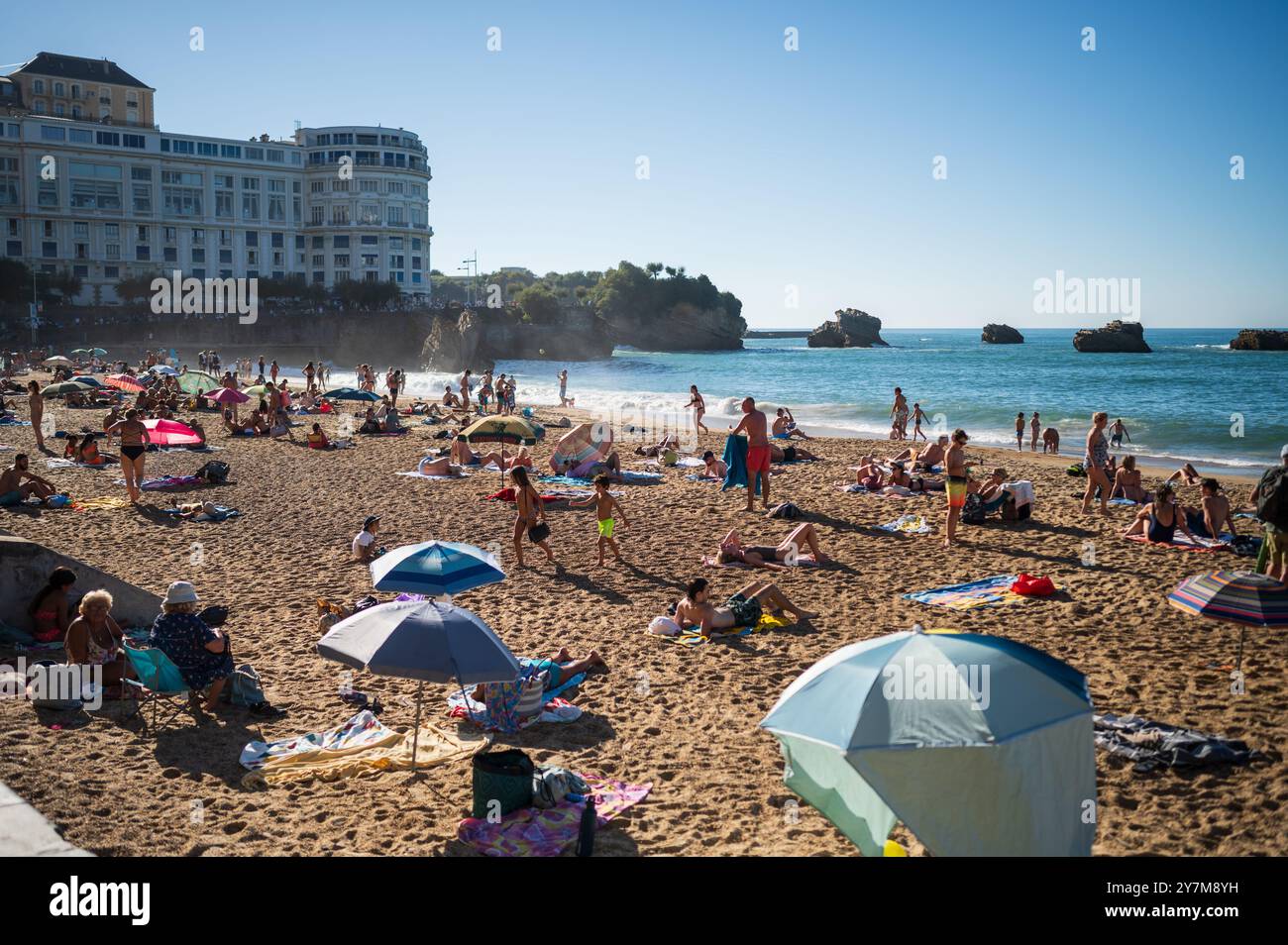 Grande plage hi-res stock photography and images - Alamy