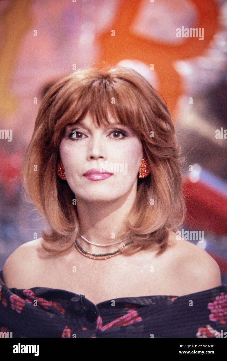 Stunning close-up portrait from the 1990s of legendary performer Amanda ...