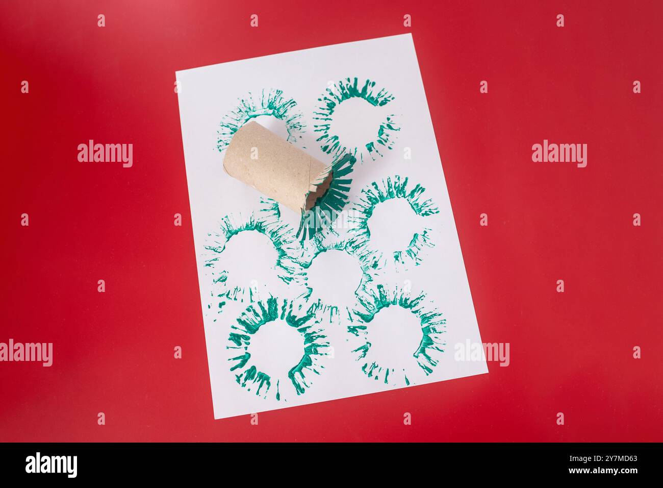 Fireworks, cut the bottom of the roll into small strips. Christmas ...