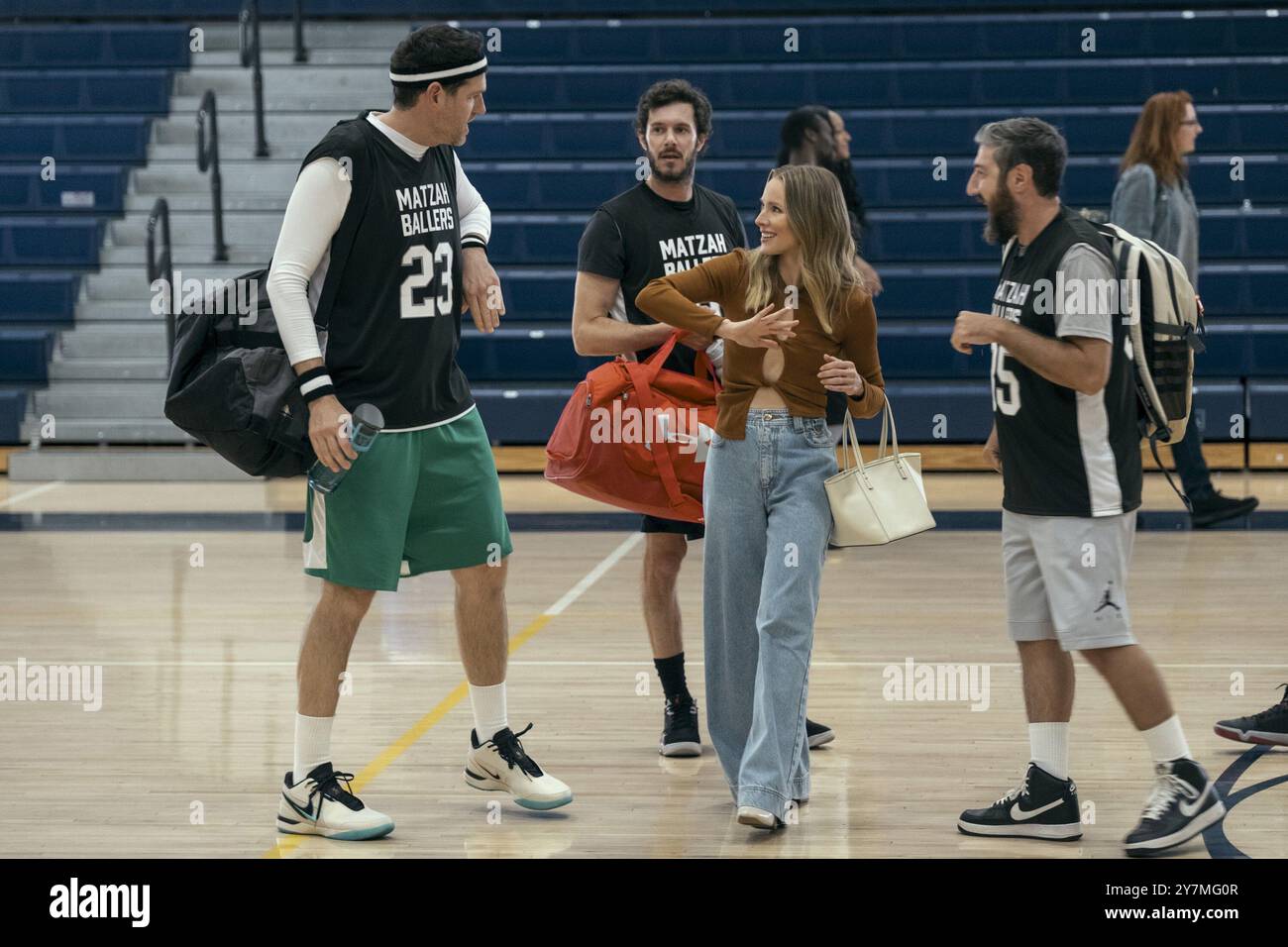 NOBODY WANTS THIS, from left: Timothy Simons, Adam Brody, Kristen Bell ...