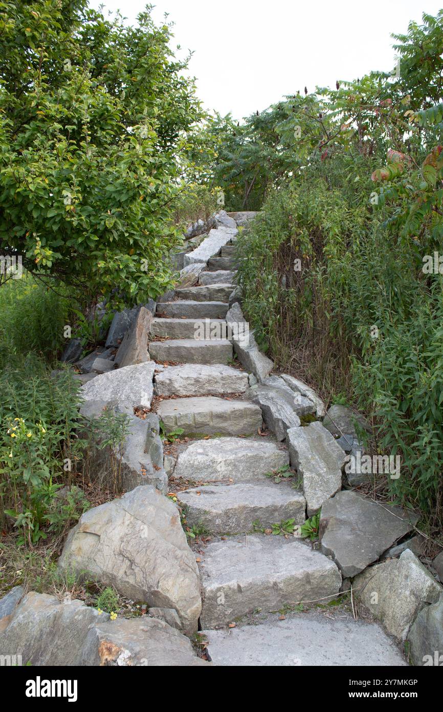 Pathway at Fort Williams Park, Portland, Maine Stock Photo - Alamy