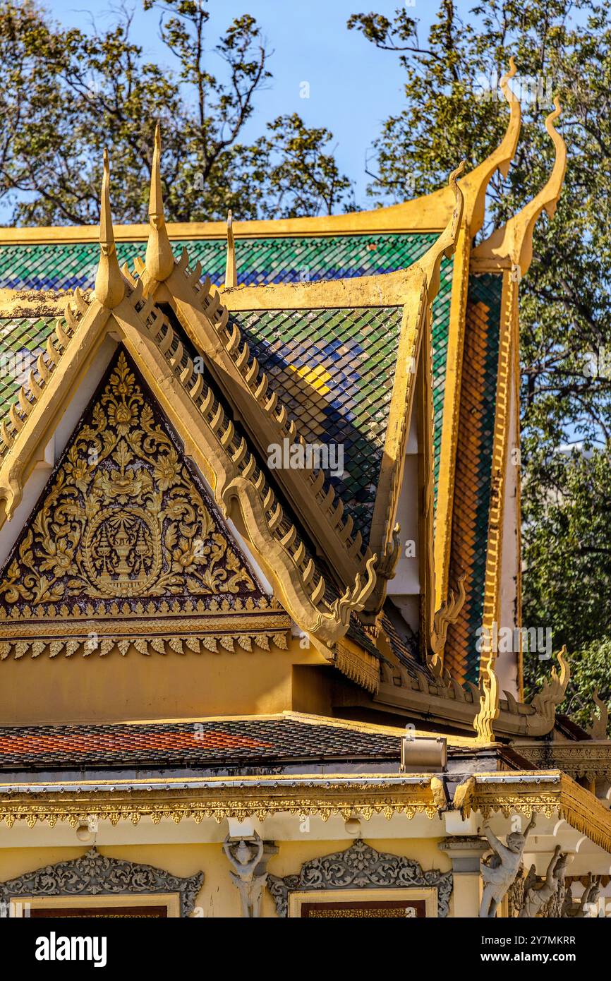 Roofs of Hor Samrith Vimean 'Bronze Palace' and and Preah Reach Damnak Chan, Royal Palace, Phnom ...