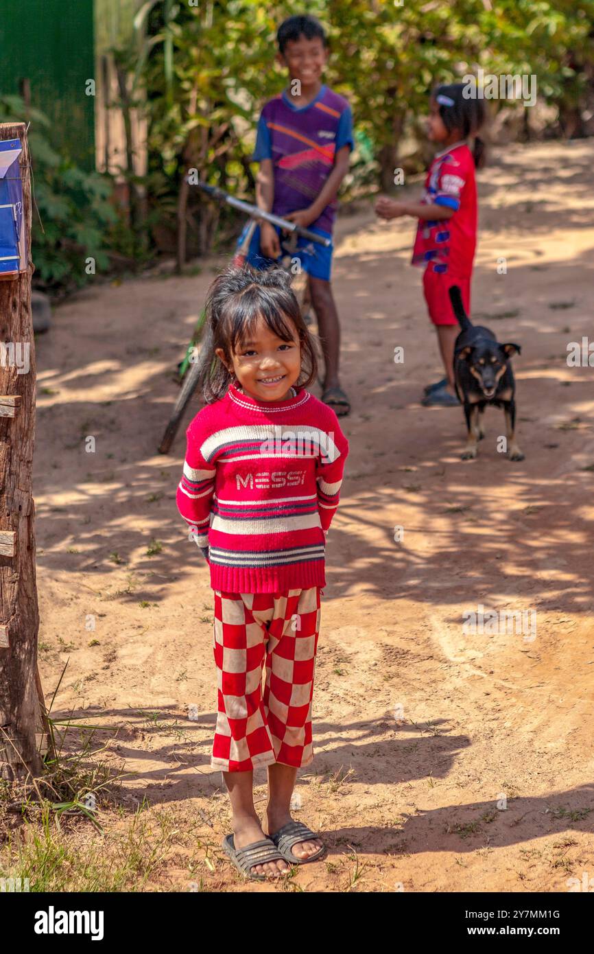 Cambodia rural people family hi-res stock photography and images - Alamy