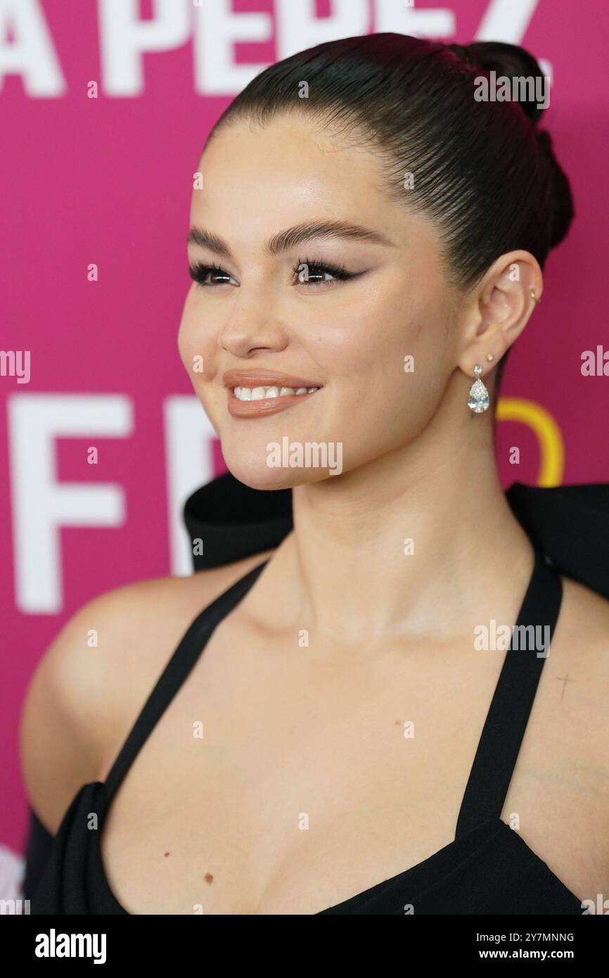 Selena Gomez at arrivals for The 62nd New York Film Festival s Red ...