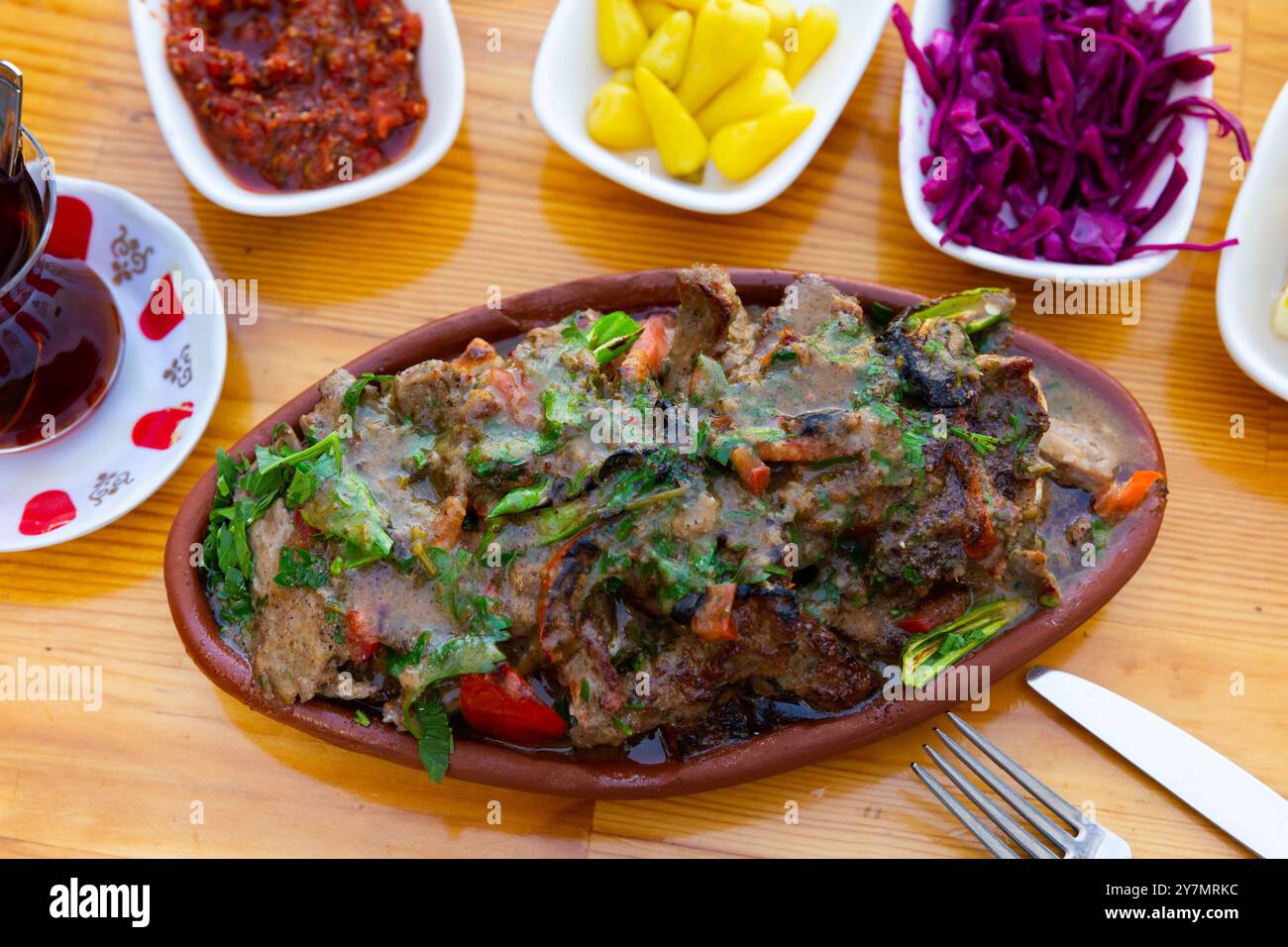 Traditional tirit food. Traditional Turkish meat meal Stock Photo - Alamy