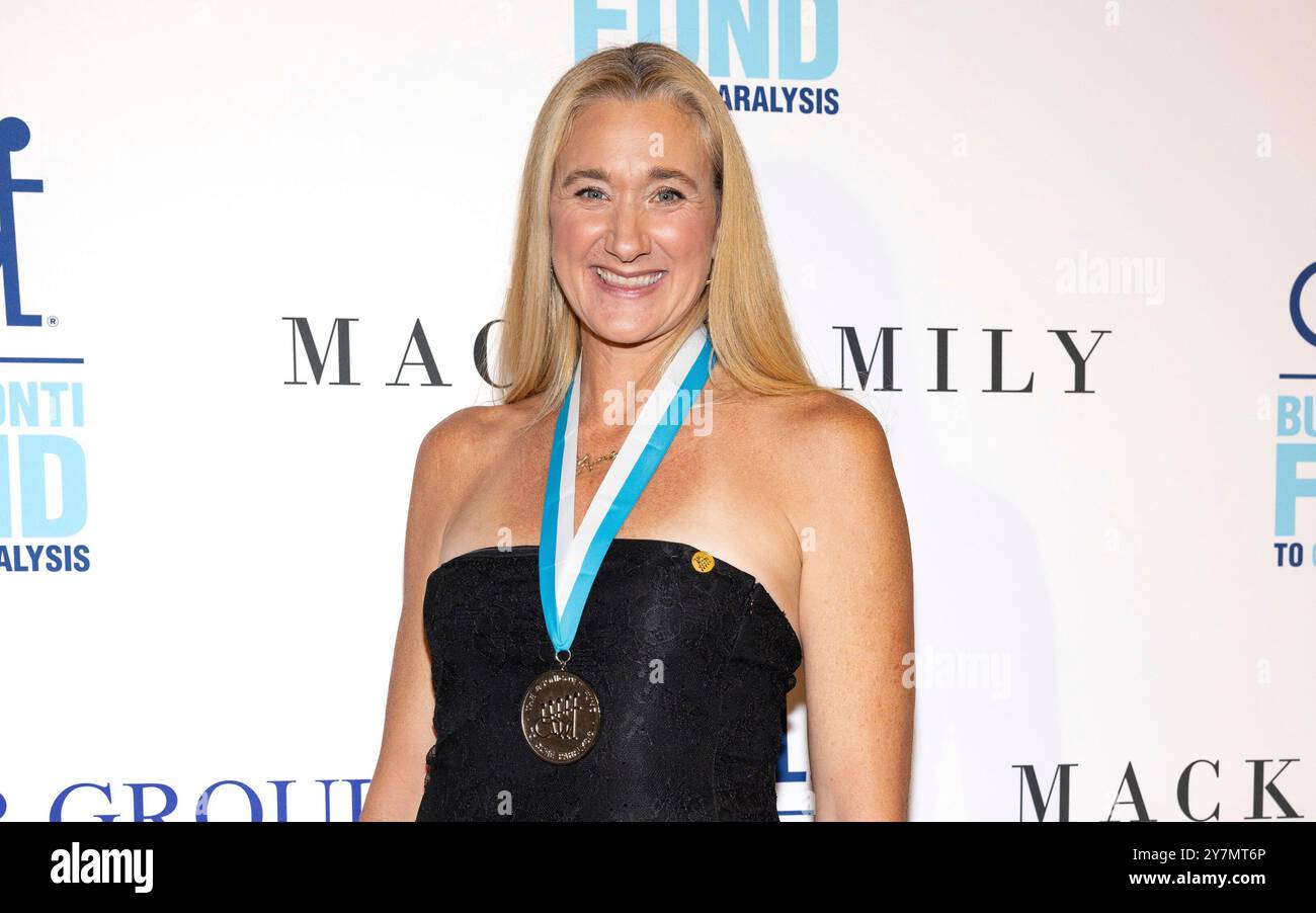 Kerri Walsh Jennings attends the 39th Annual Great Sports Legend Dinner to benefit the ...