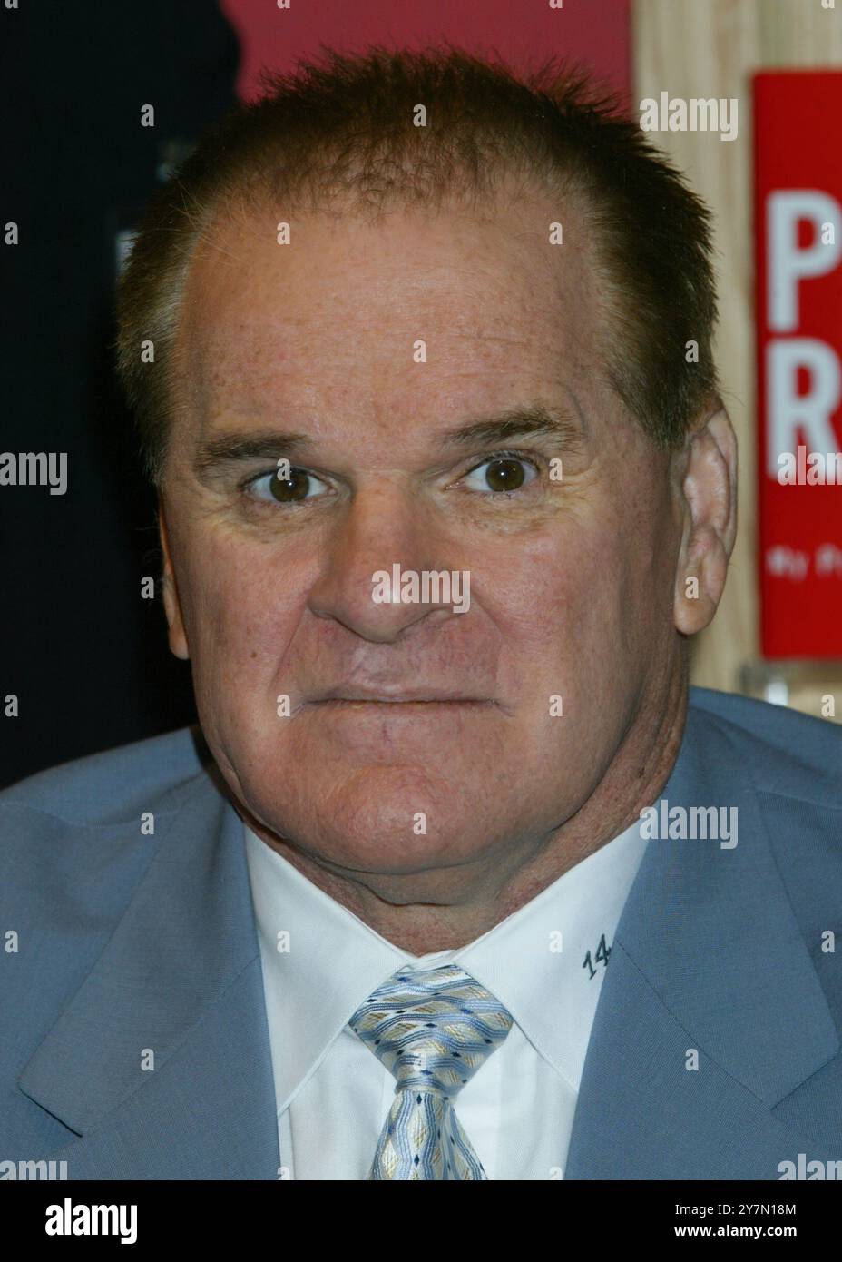 Pete Rose signs copies of his new book "My Prison Without Bars" at ...