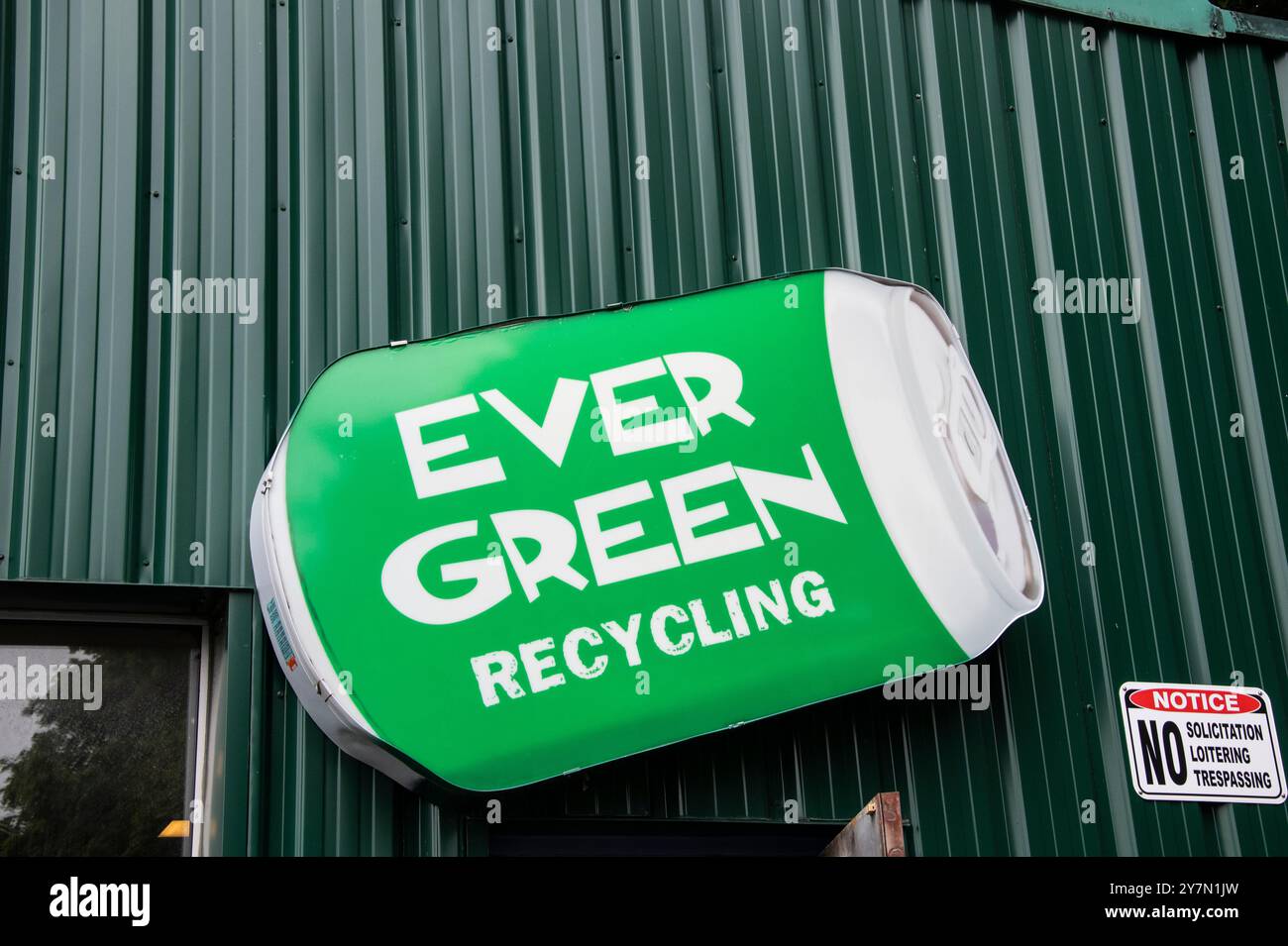 Ever Green Recycling sign at the Green Depot on Elizabeth Avenue in St ...