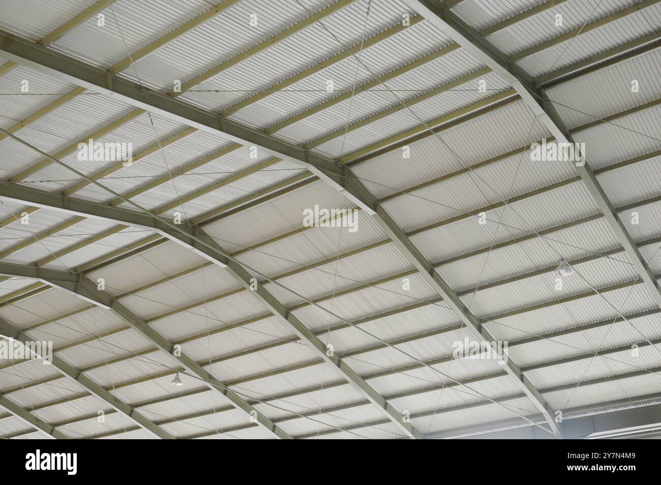 lightweight steel roof construction Stock Photo - Alamy