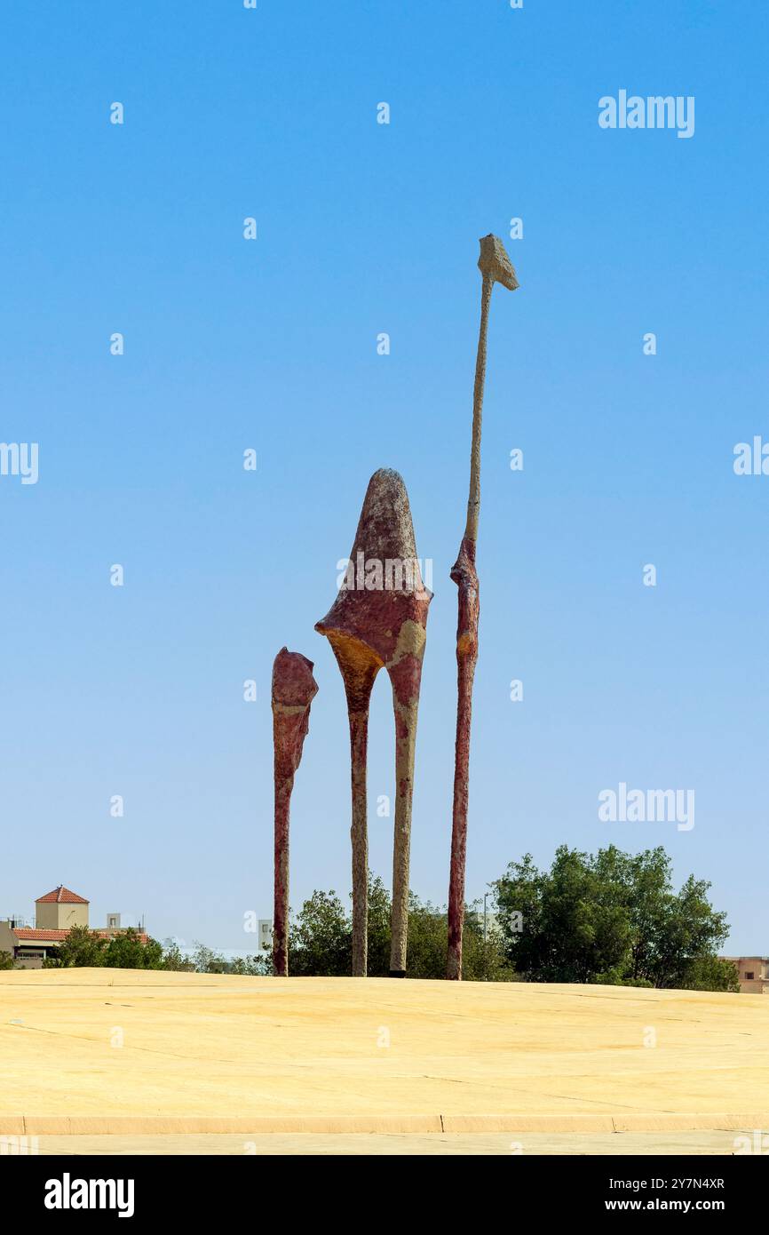 Saudi arabia camel sculpture hi-res stock photography and images - Alamy