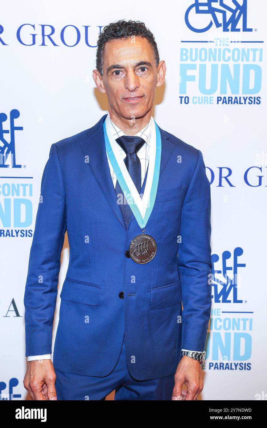 John R. Velazquez at arrivals for Buoniconti Fund To Cure Paralysis ...