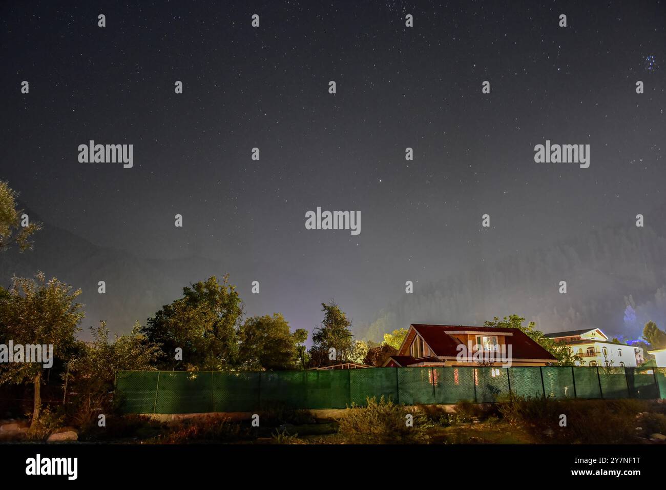 Pahalgam, India. 30th Sep, 2024. A long exposure photo shows stars ...